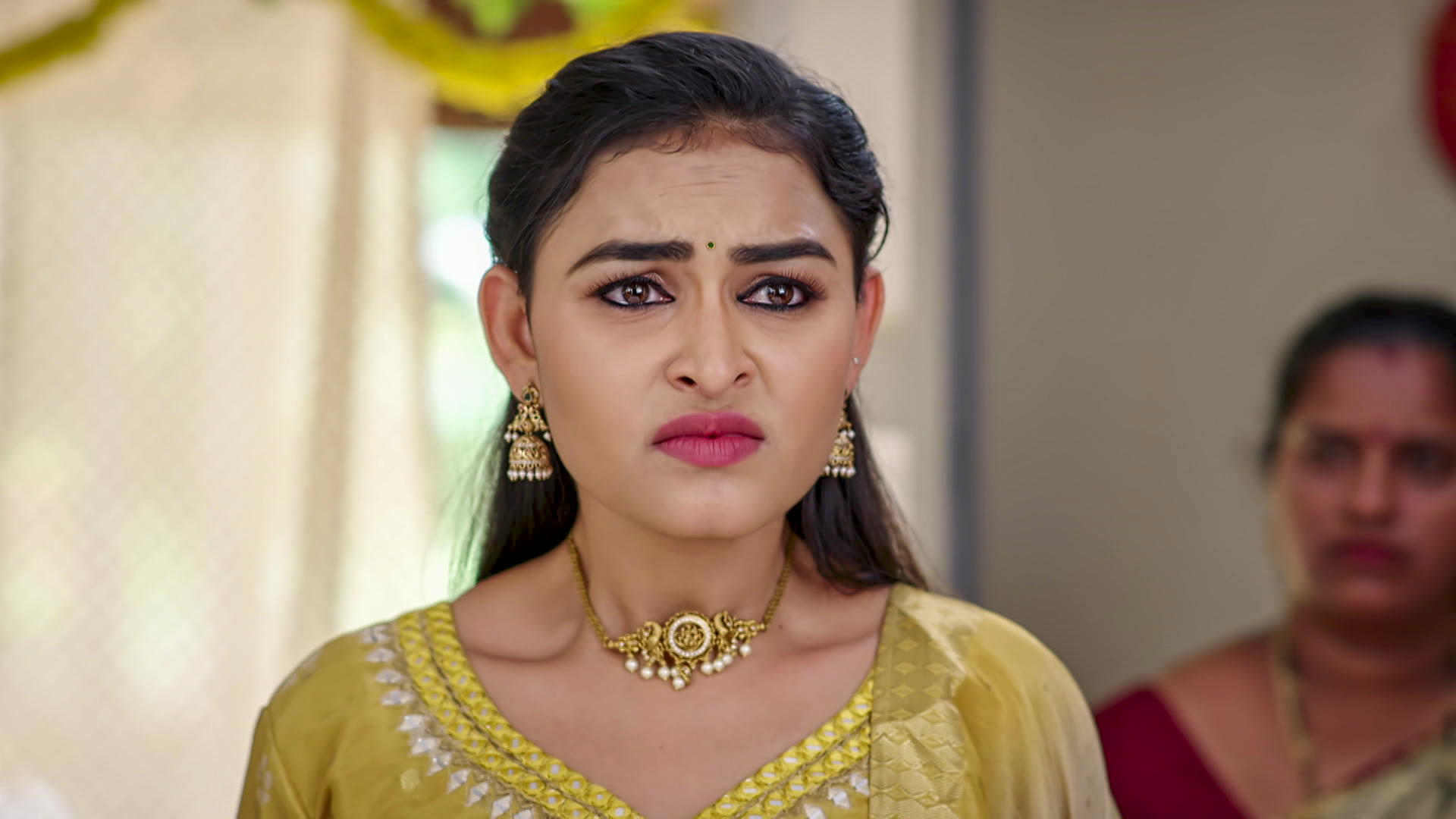 Watch Bhanumathi Episode 41 on JioHotstar