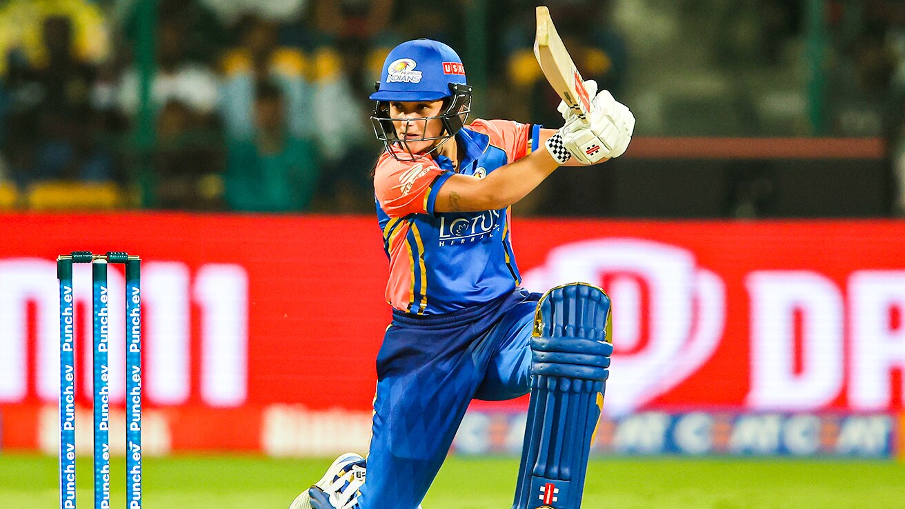 RCB vs MI - Kerr's 40* vs RCB