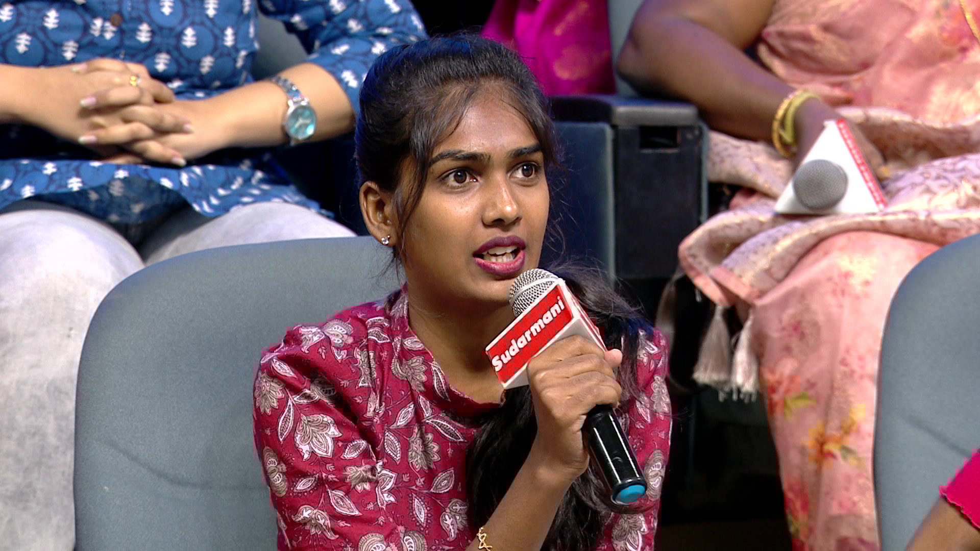 Watch Neeya Naana S23 Episode 284 on JioHotstar