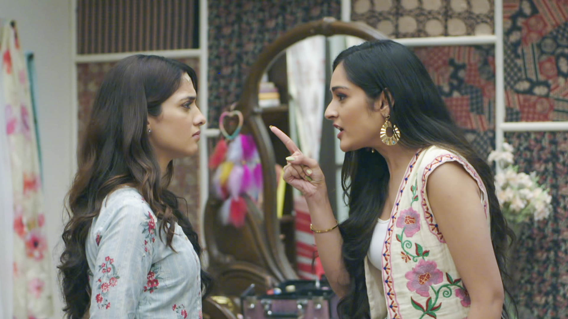 Stream iss-ishq-ka-rabb-rakha Online | Watcho