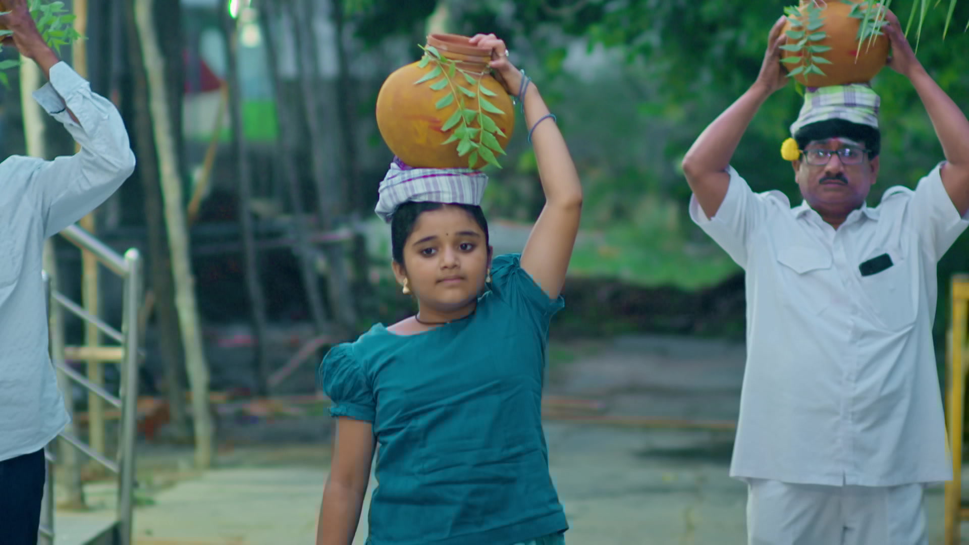 Stream chinni Online | Watcho