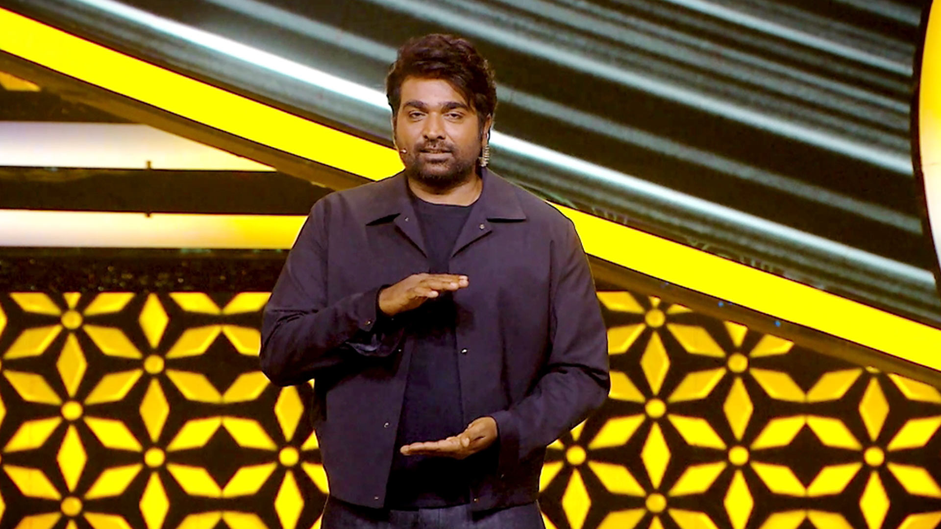 Vijay Sethupathi Comes with a New Plan - Promo - JioHotstar