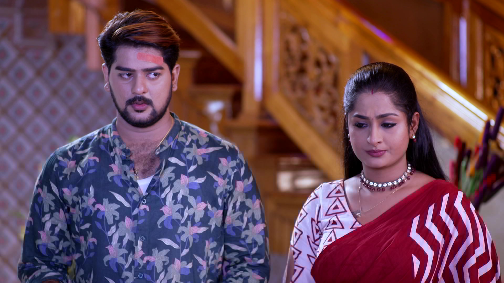 Watch Patharamattu Episode 302 on JioHotstar