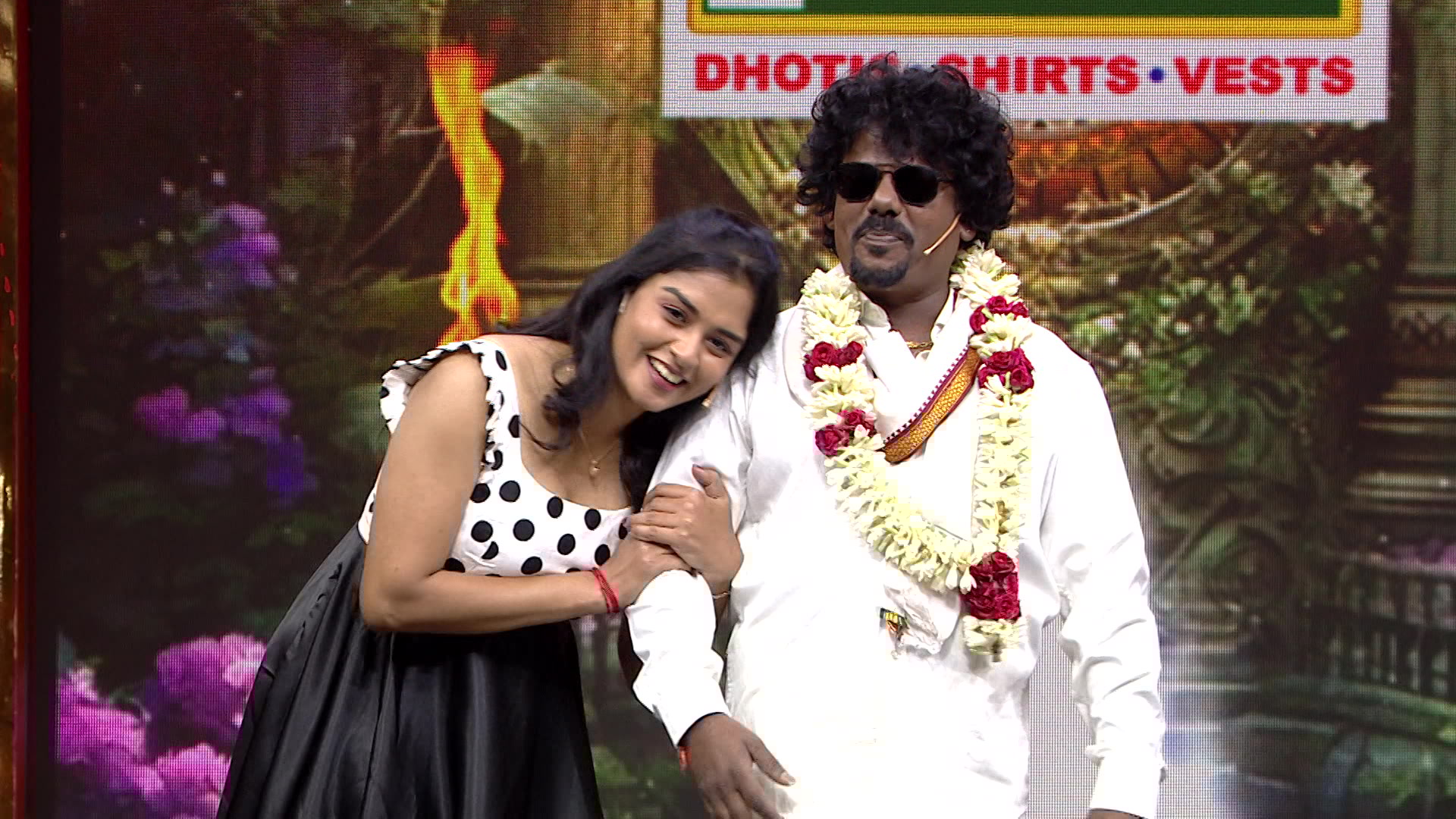 Watch Andakakasam S3 Episode 12 on JioHotstar