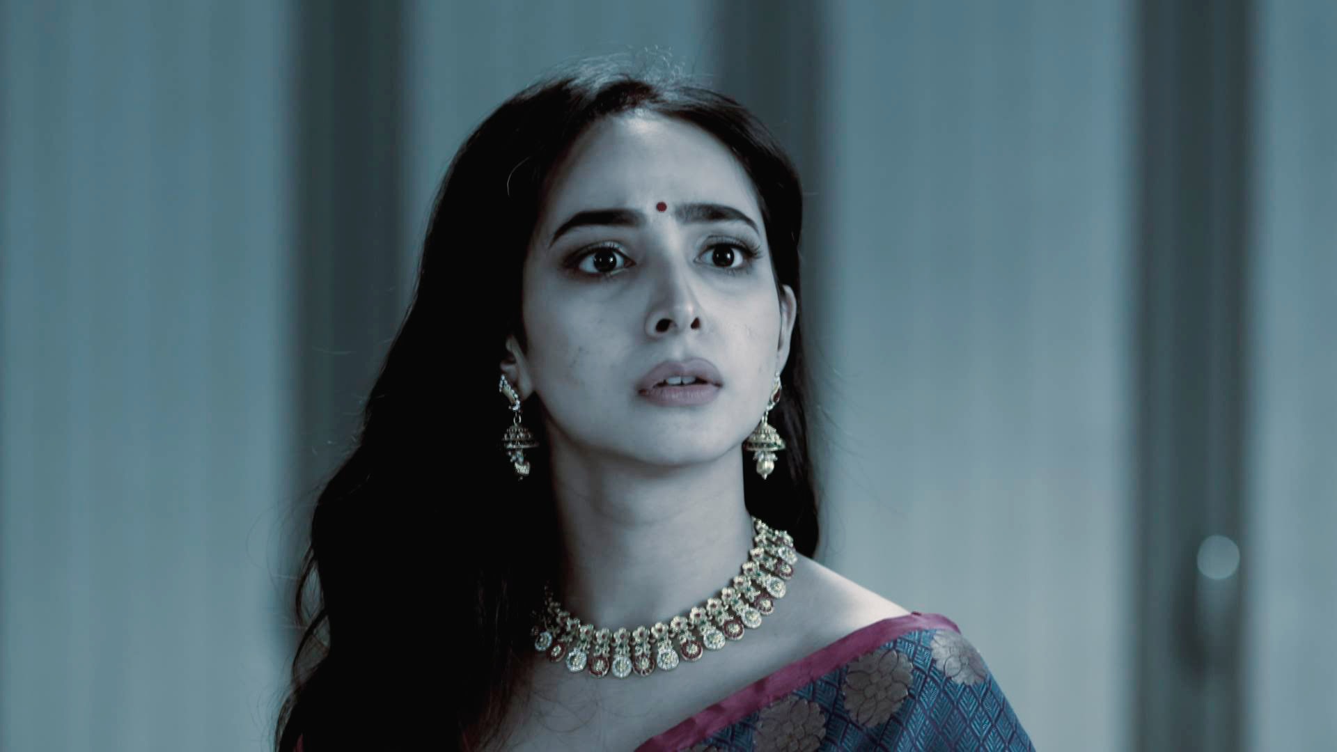 Watch Pihu Plays a Prank Online