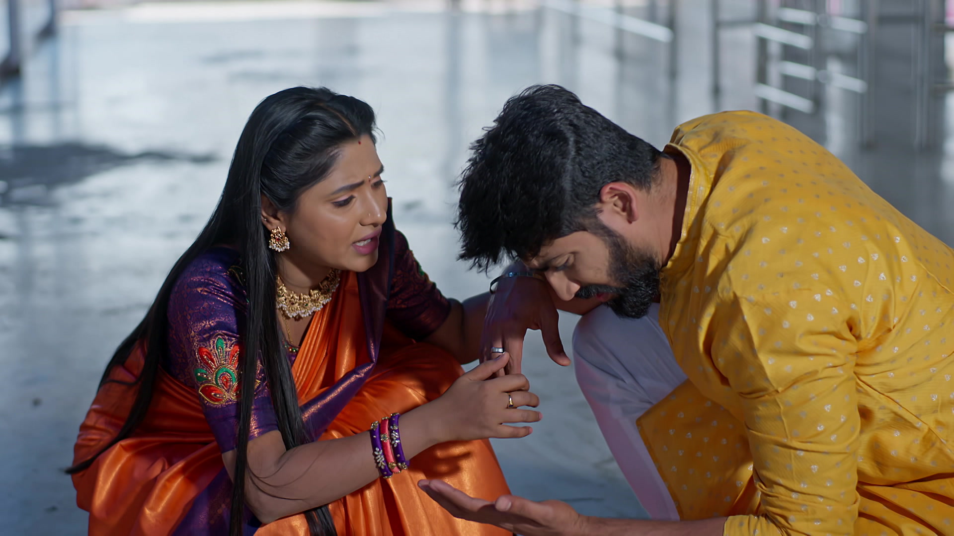 Watch Aragini 2 S1 Episode 580 on JioHotstar