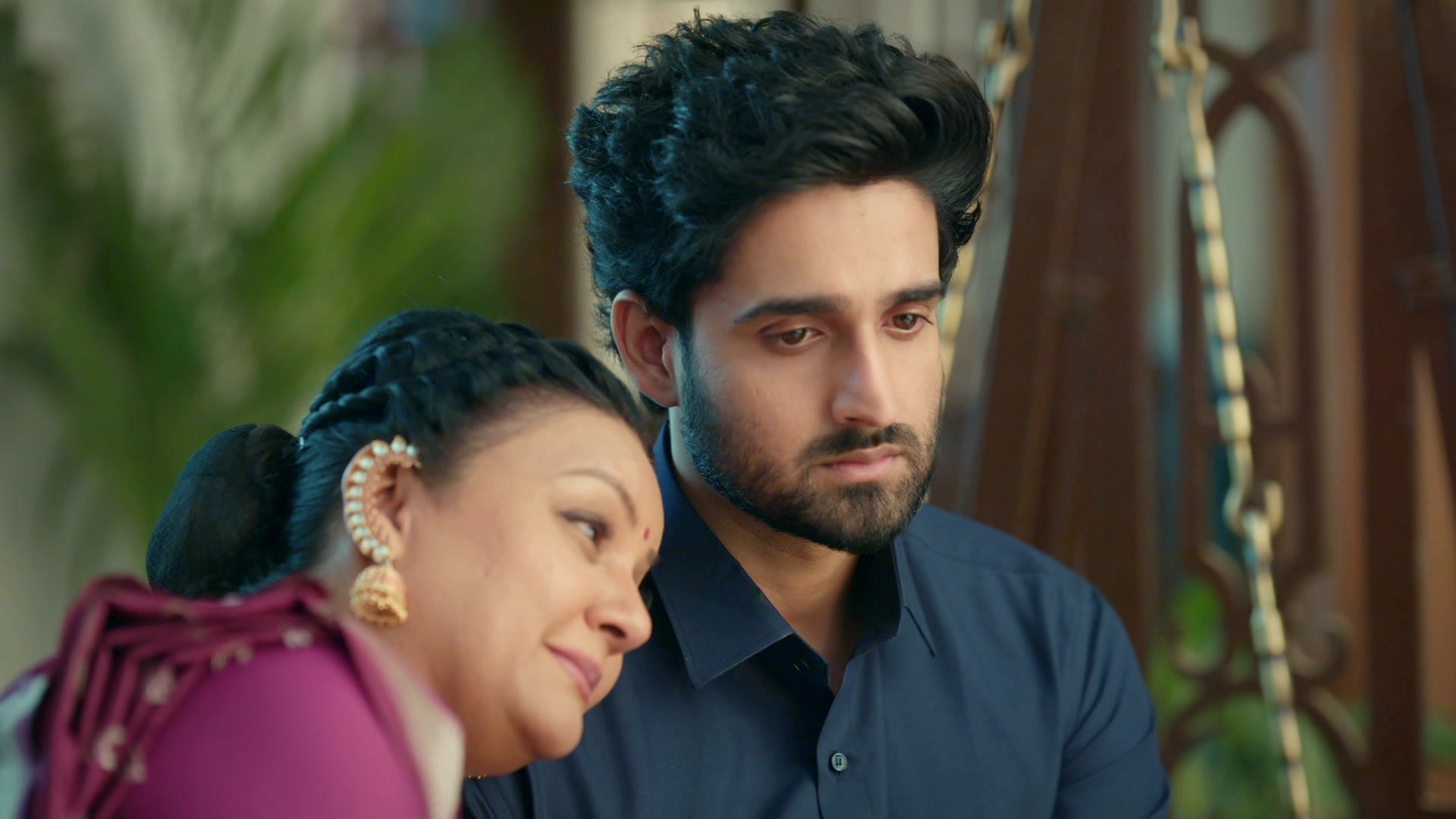 Watch Pocket Mein Aasman Episode 102 on JioHotstar