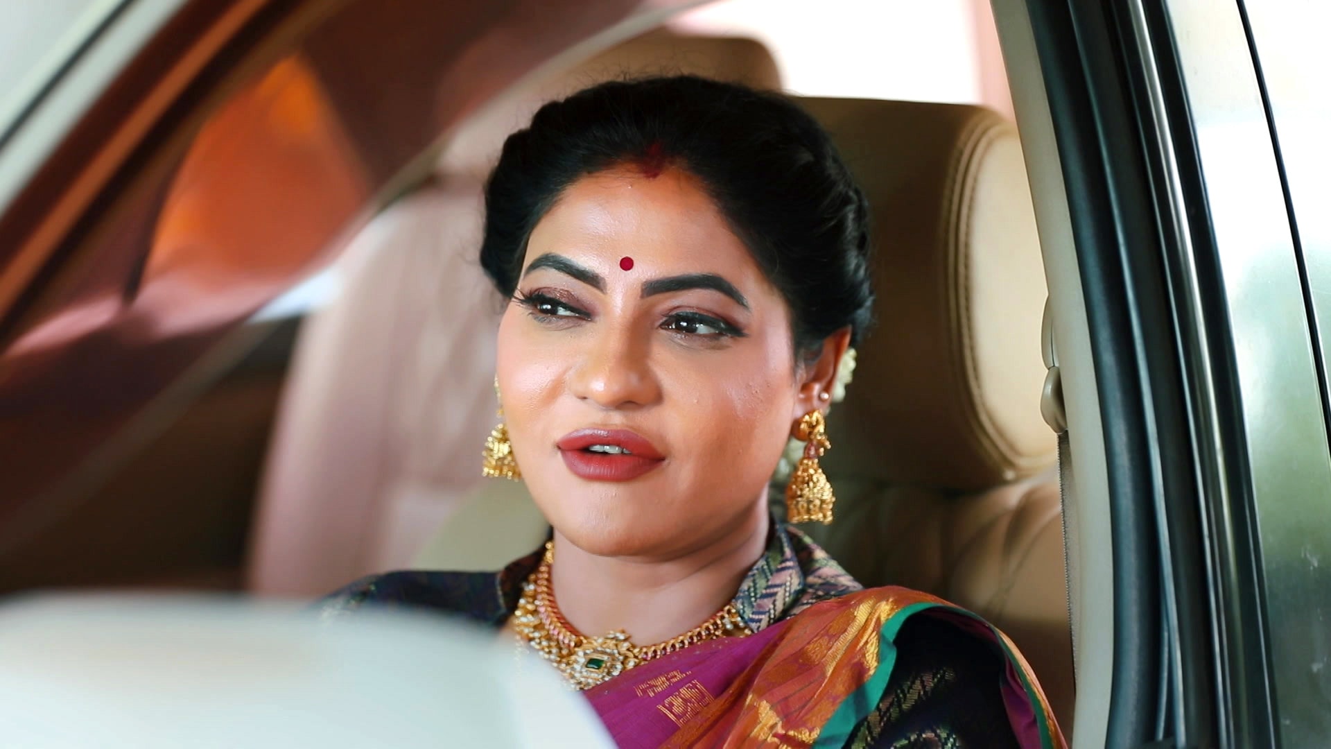 Watch Magale En Marumagale Episode 5 on JioHotstar