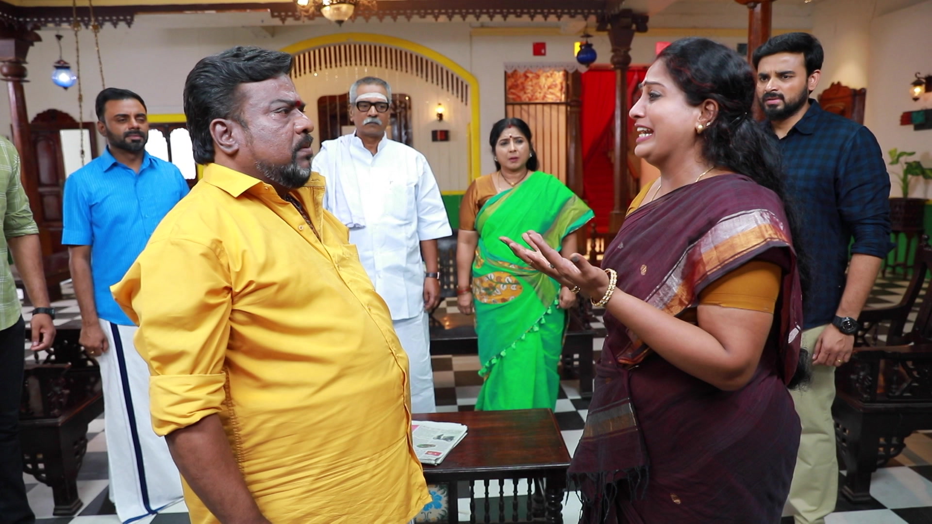 Watch Vasu in Trouble Online