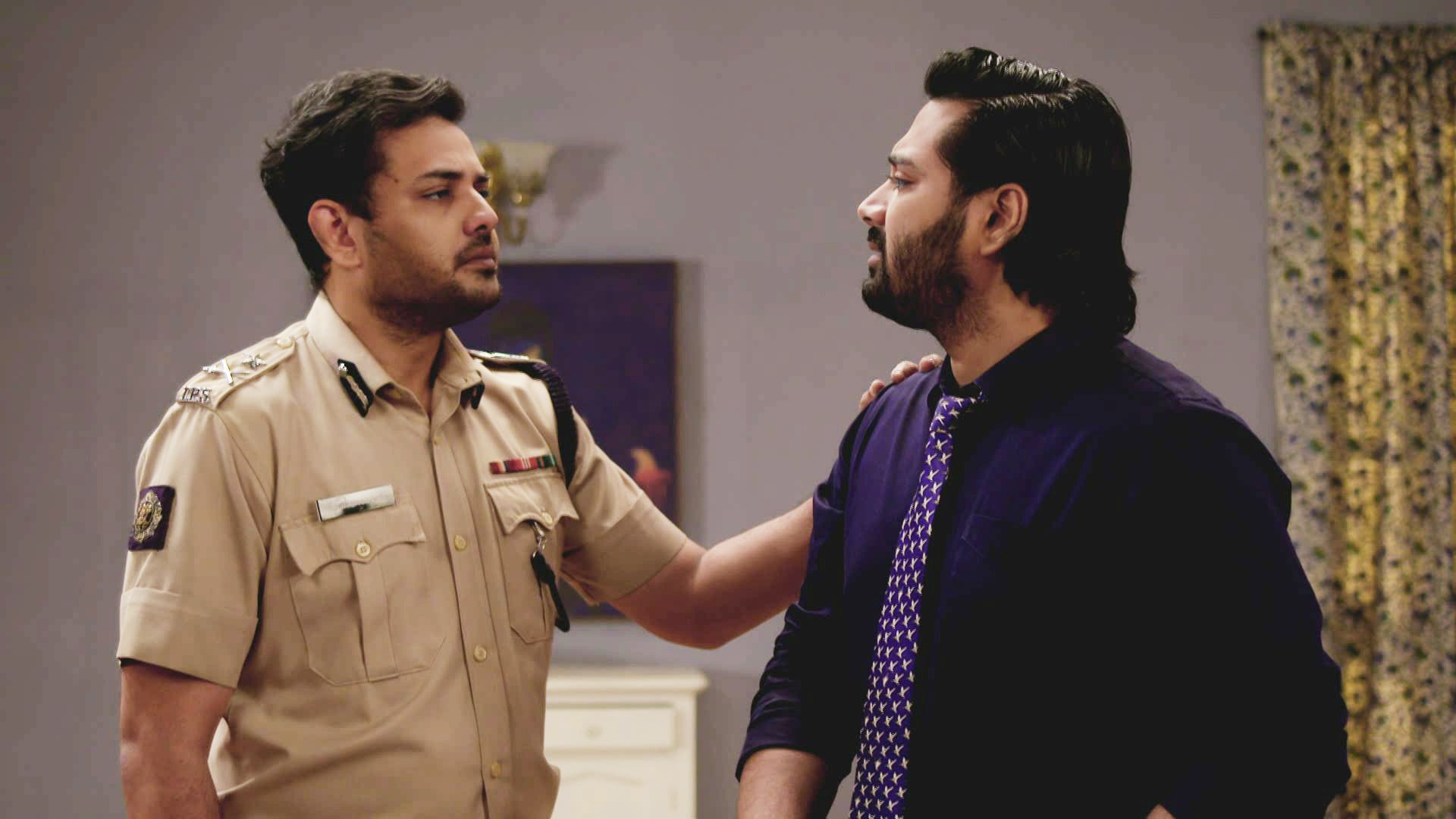 Watch Mohor Episode 372 on JioHotstar