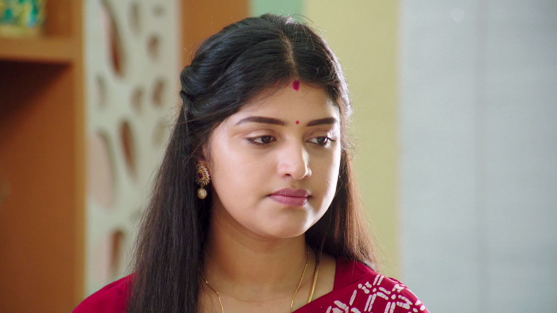 Watch Thirumanam Episode 369 on JioHotstar