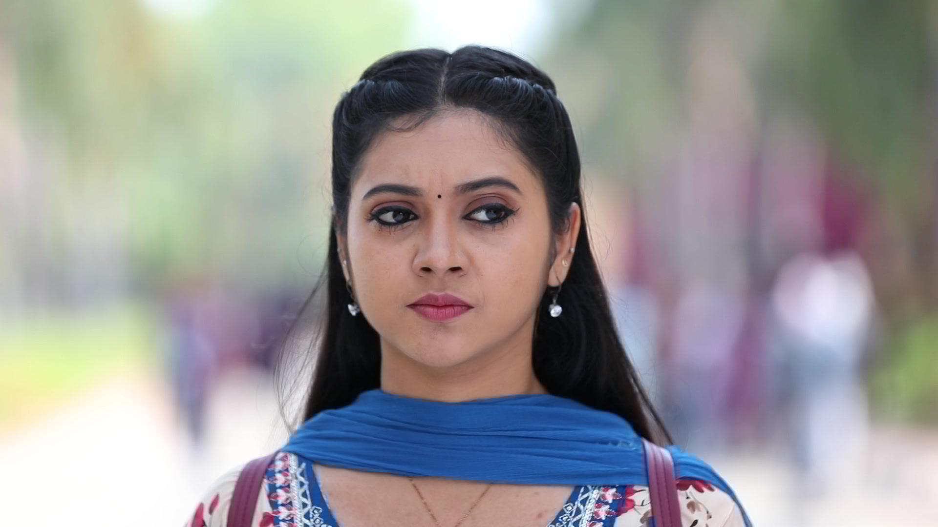 Watch Pani Vizhum Malar Vanam Episode 3 on JioHotstar