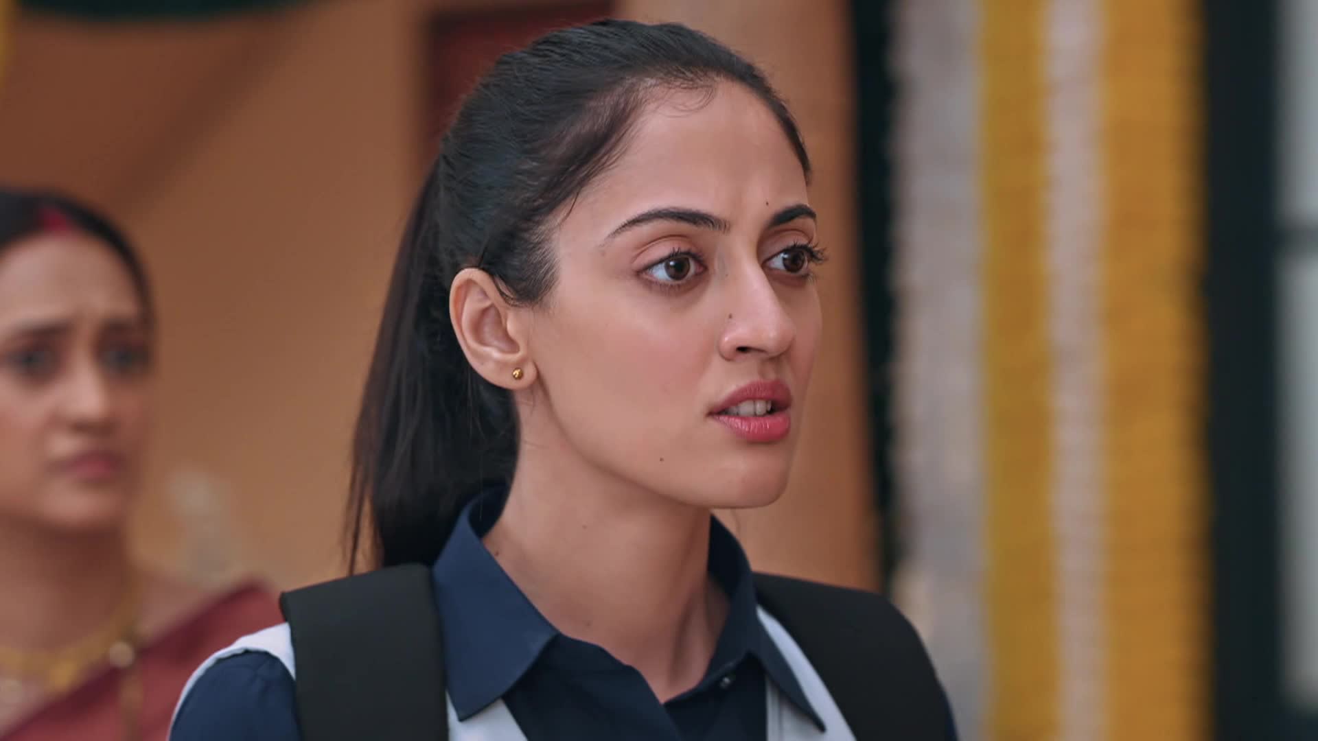 Watch Apollena S1 Episode 8 on JioHotstar