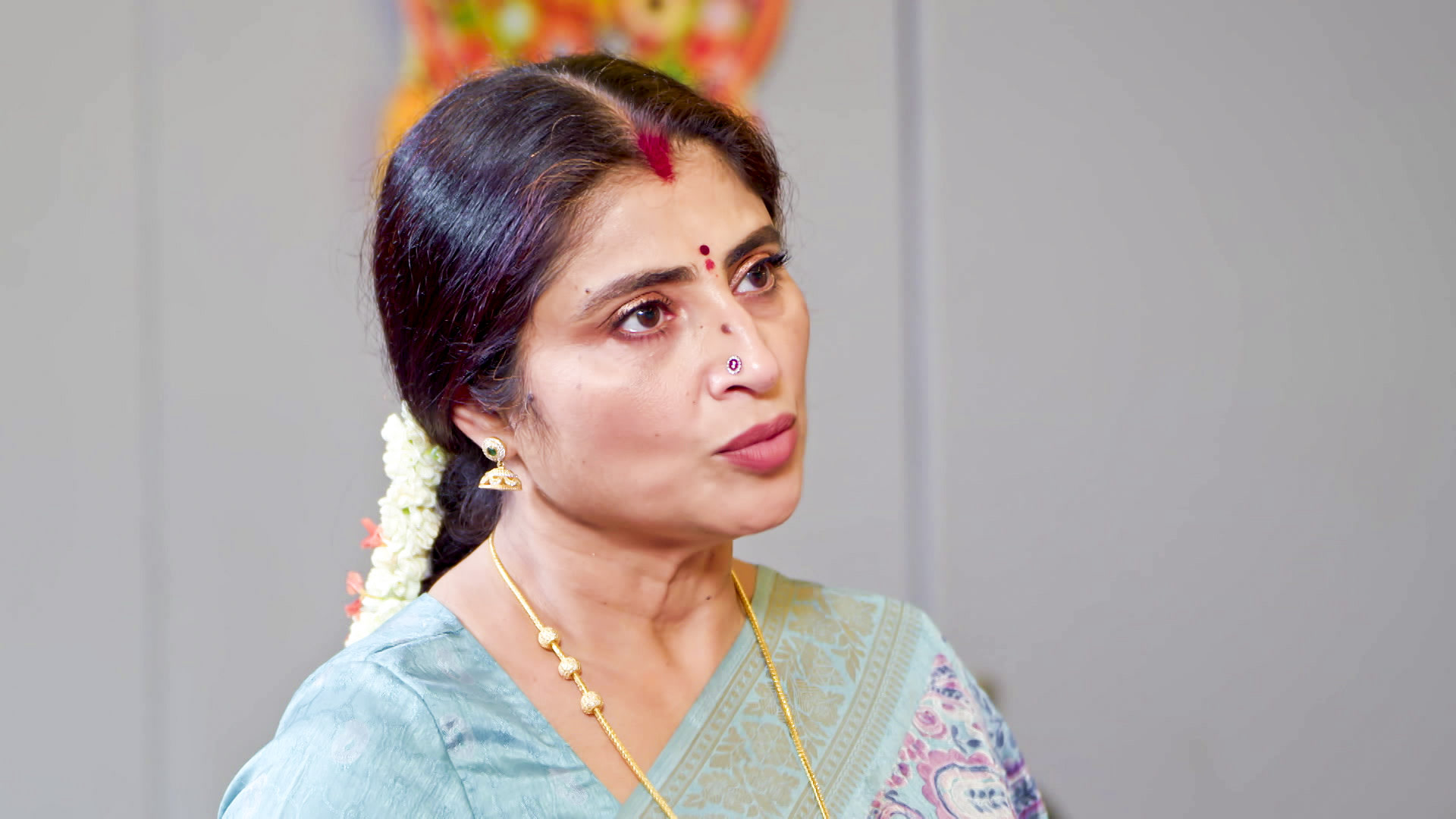 Watch Sharade S1 Episode 285 on JioHotstar