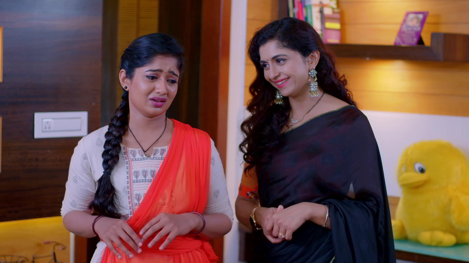 Watch Raaji S1 Episode 9 on JioHotstar