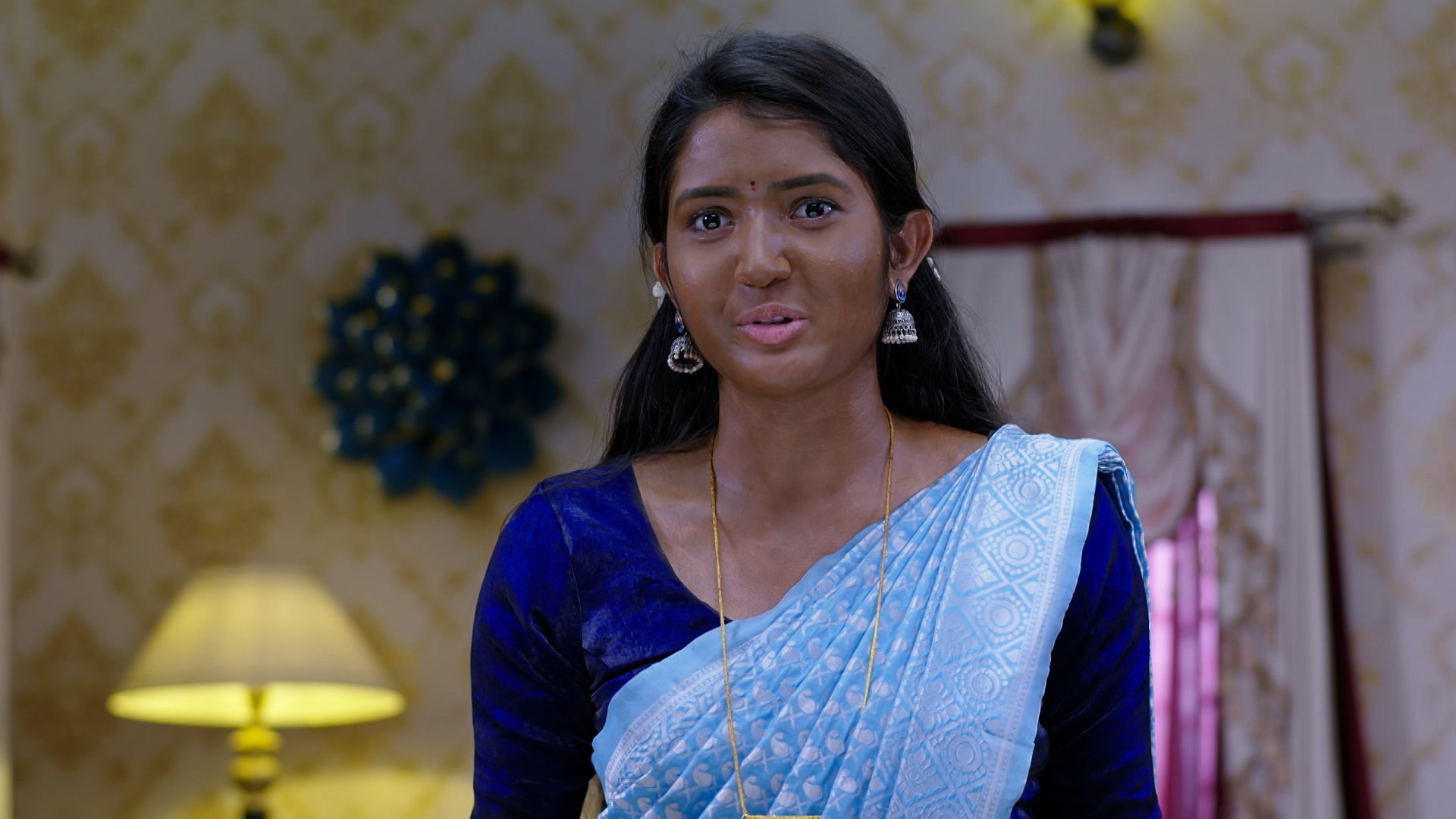 Watch Drishti Bottu Episode 165 on JioHotstar