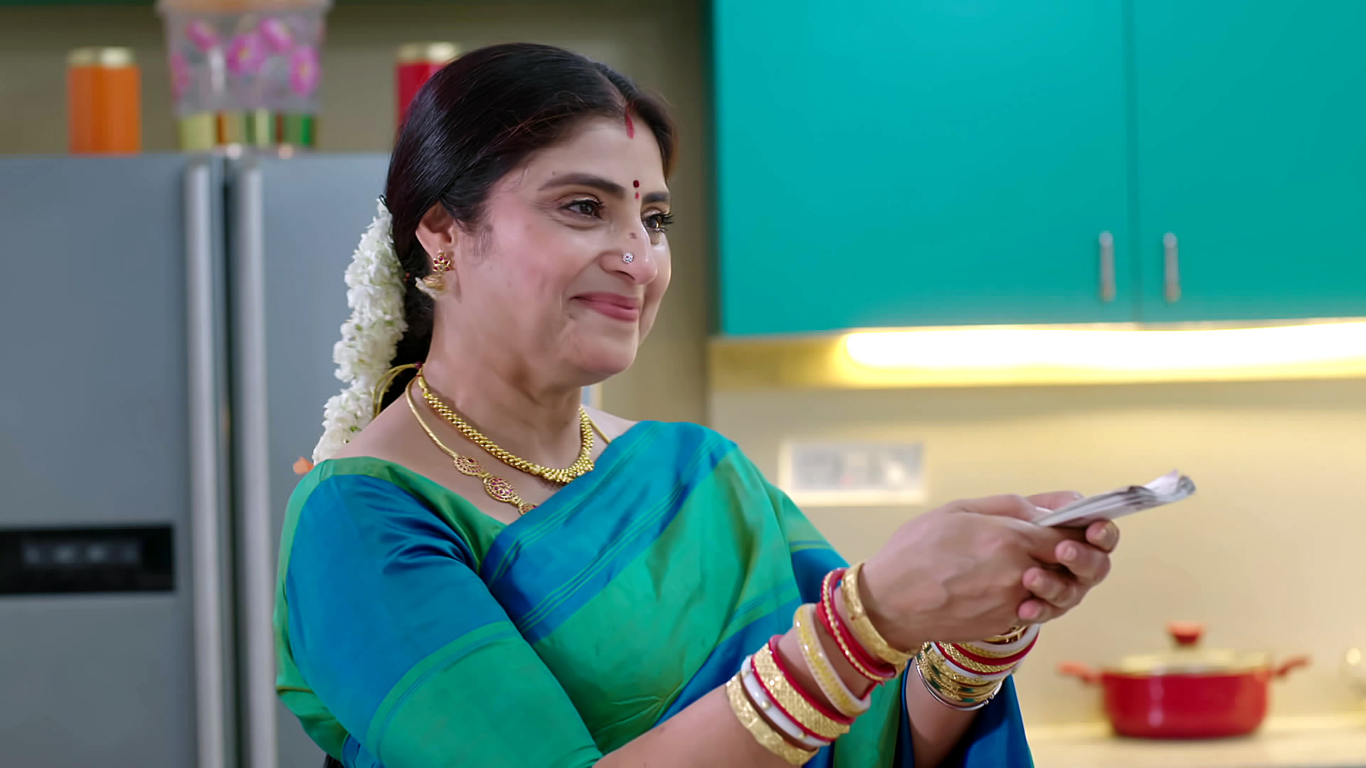Watch Sharade Episode 27 on JioHotstar