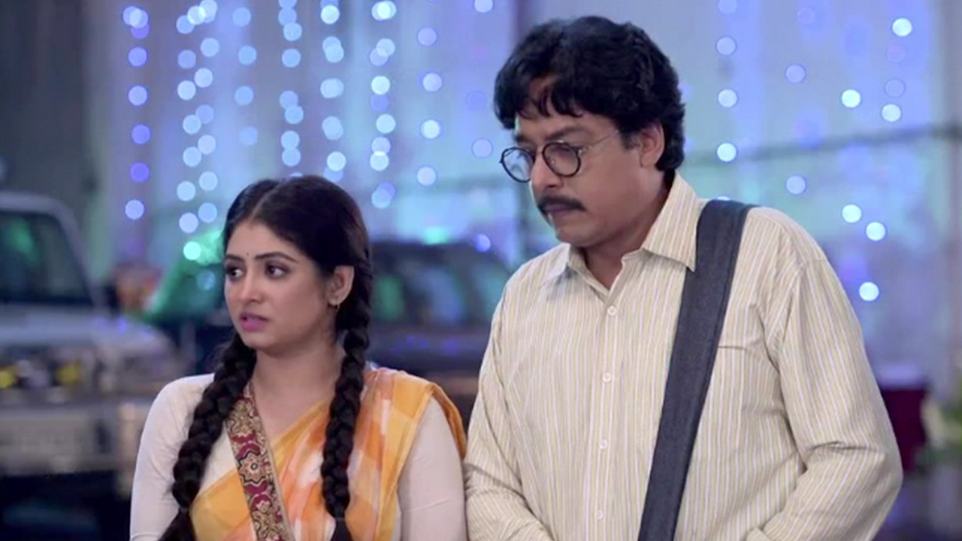 Watch Bangla Medium S1 Episode 11 on JioHotstar