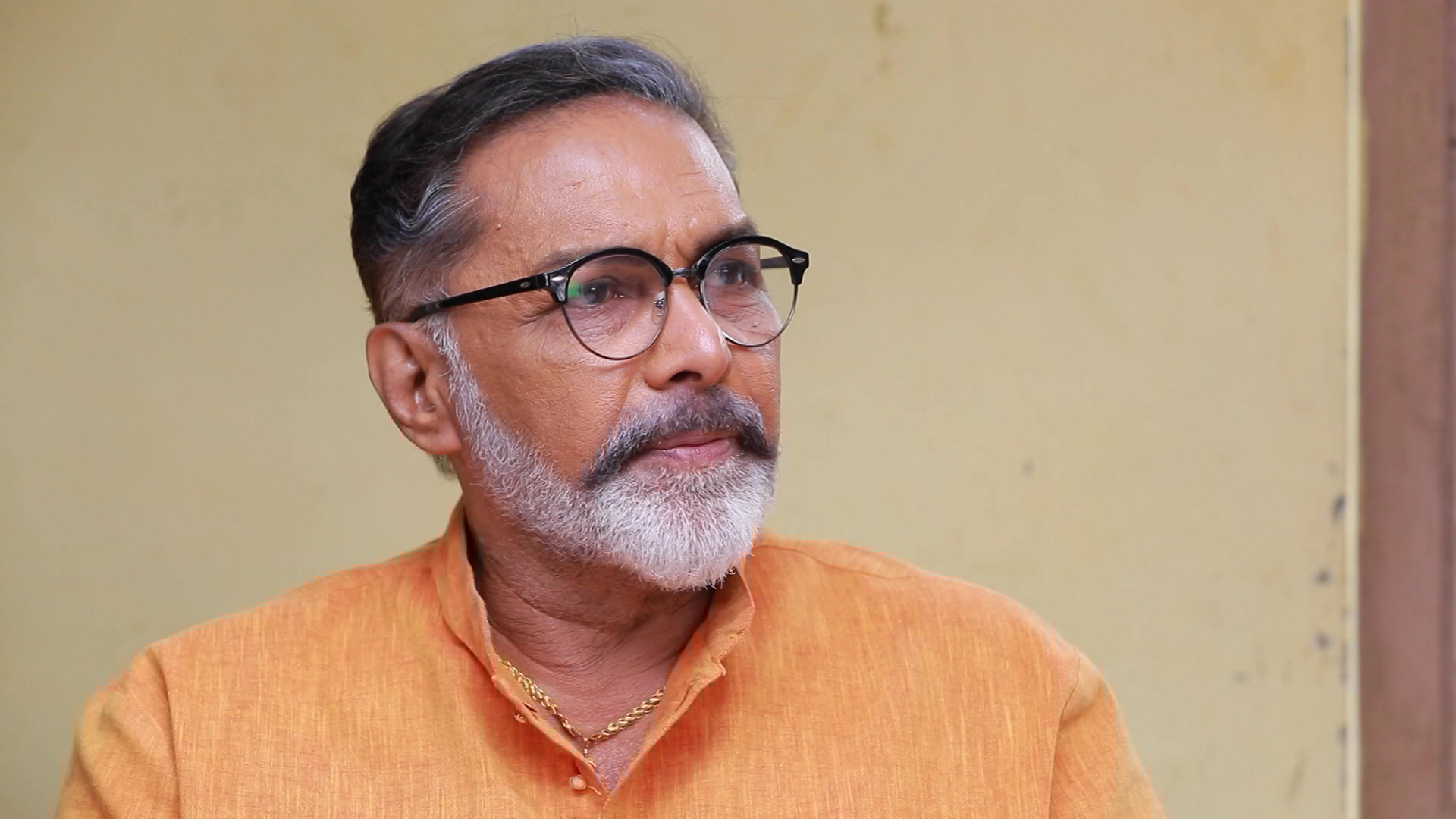 Stream Somu Pleads with Kaveri's Family Season 4 Episode 524 – Somu ...