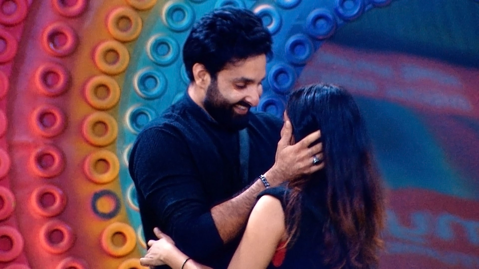 Love Overflows as Binny's Noobin Enters - JioHotstar