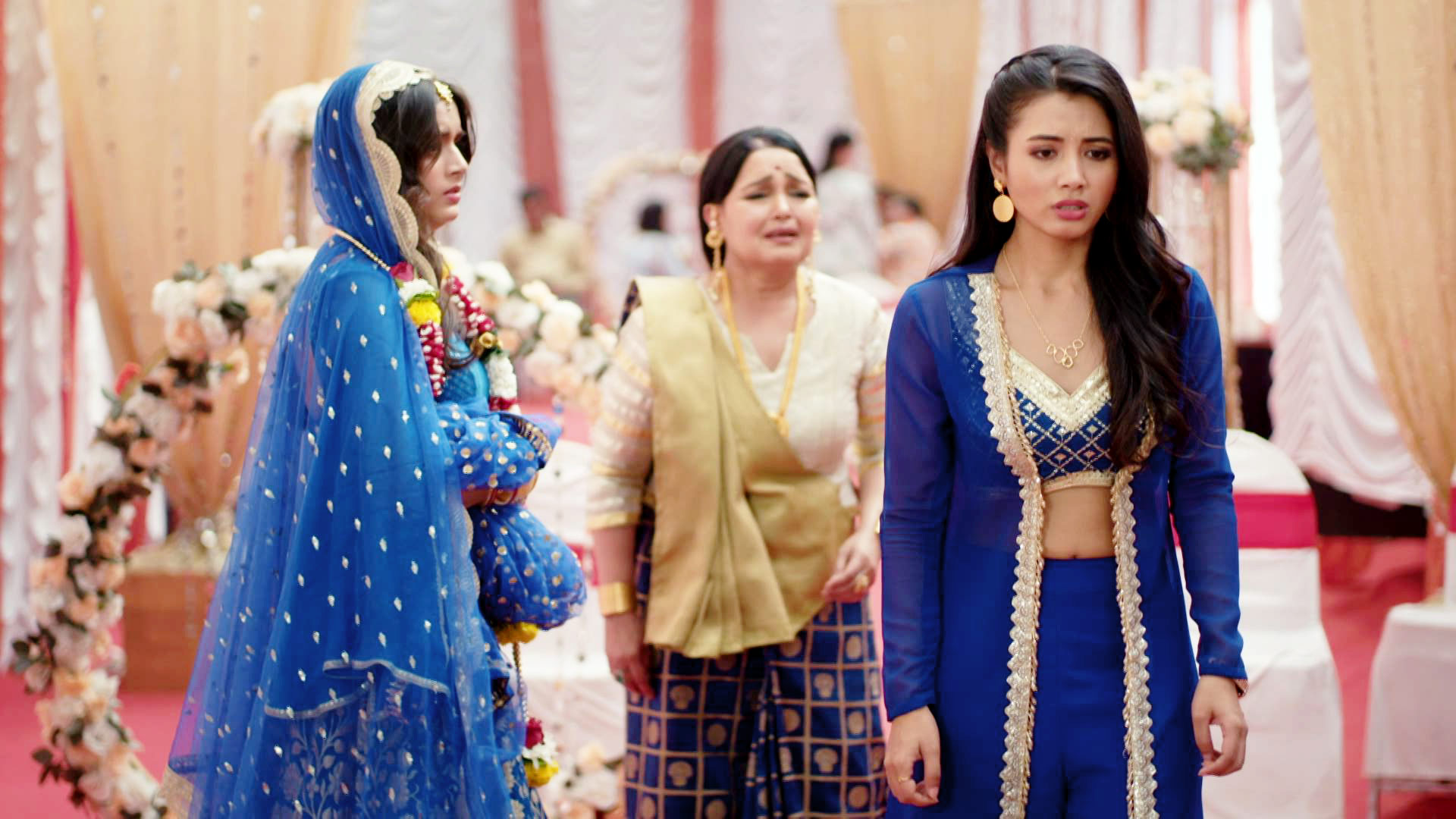 Watch Pandya Store S2 Episode 1078 on JioHotstar