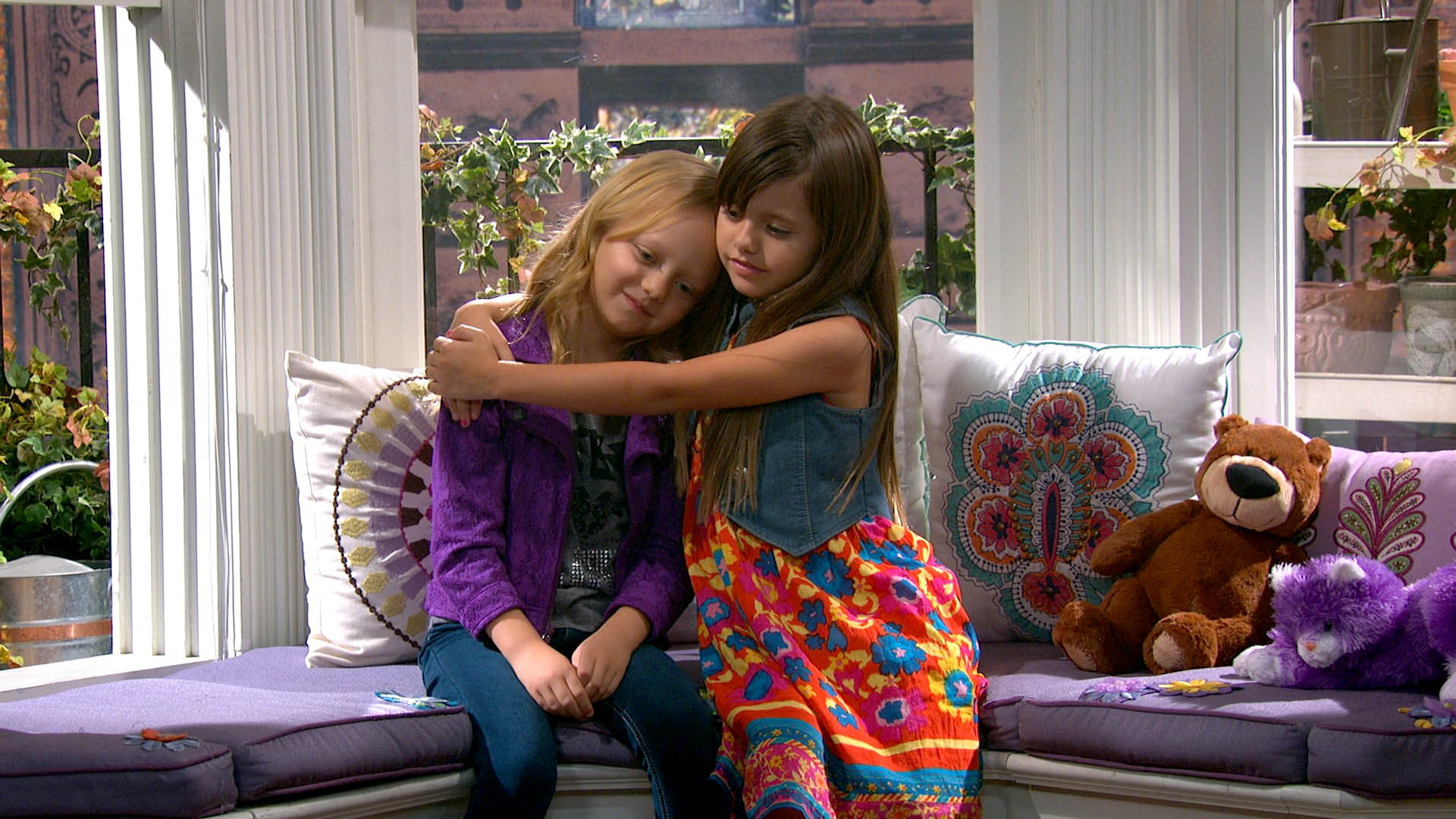 Watch Girl Meets World S2 Episode 29 on JioHotstar