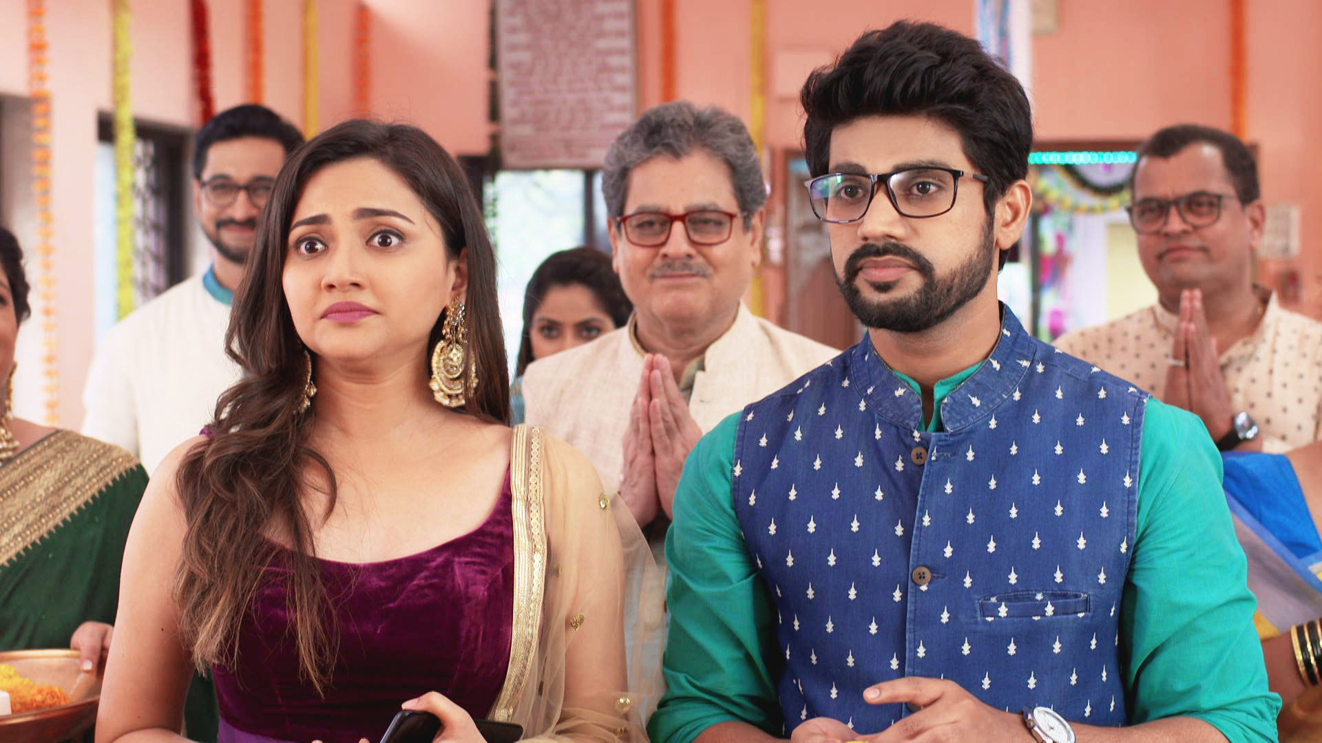 Watch thipkyanchi-rangoli All Episodes | Watcho