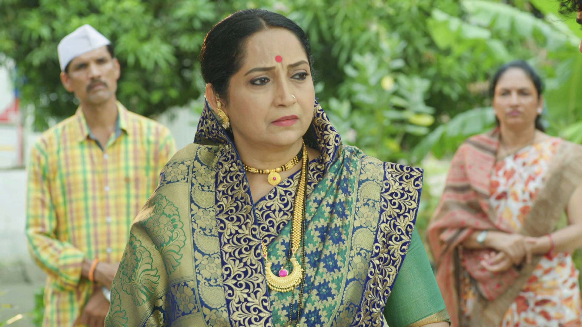 Watch Halad Rusali, Kunku Hasalaa Episode 19 on JioHotstar