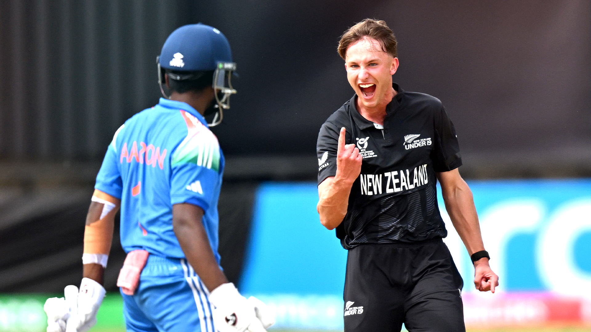 IND Fall of Wickets vs NZ