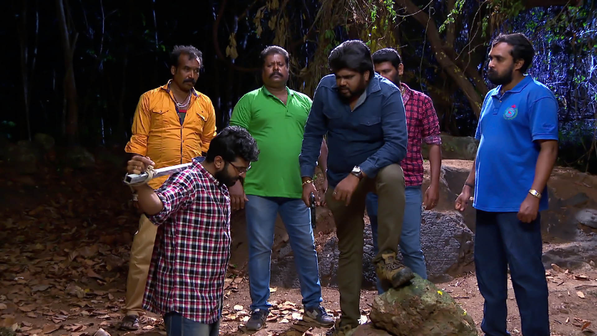 Watch Neelakuyil S1 Episode 129 on Disney+ Hotstar