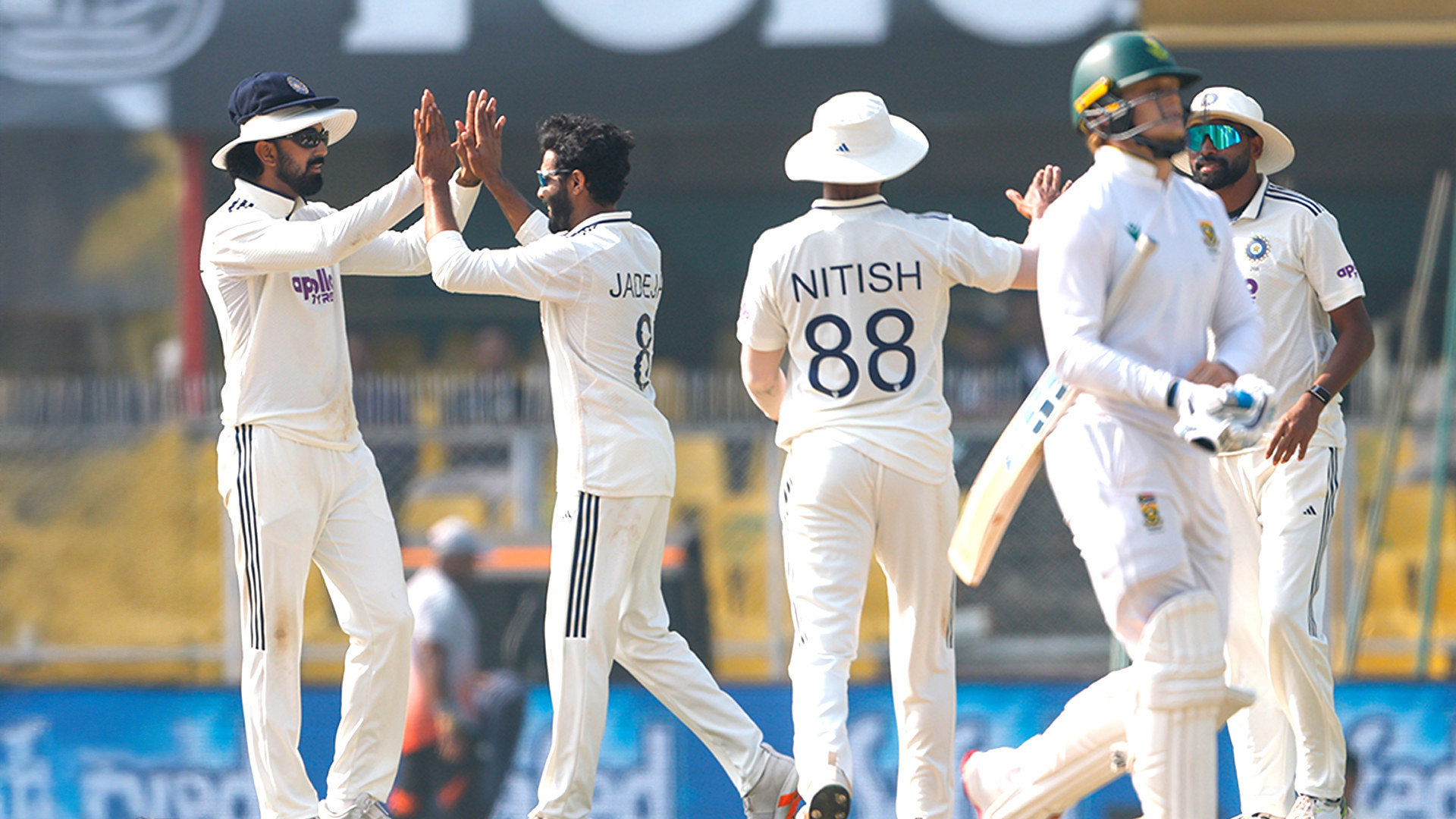 SA Fall of Wickets vs IND: 2nd Test, 2nd Inns