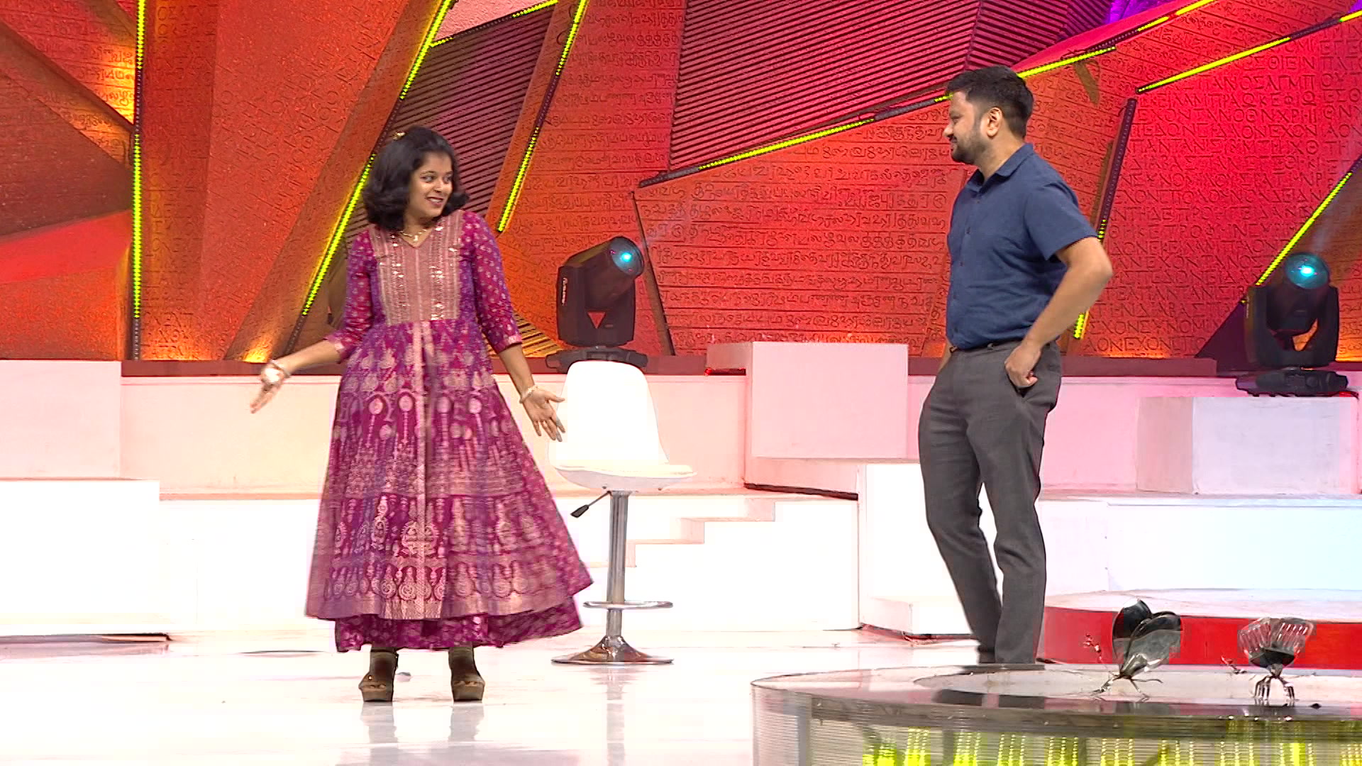 Watch Neeya Naana Episode 307 on JioHotstar