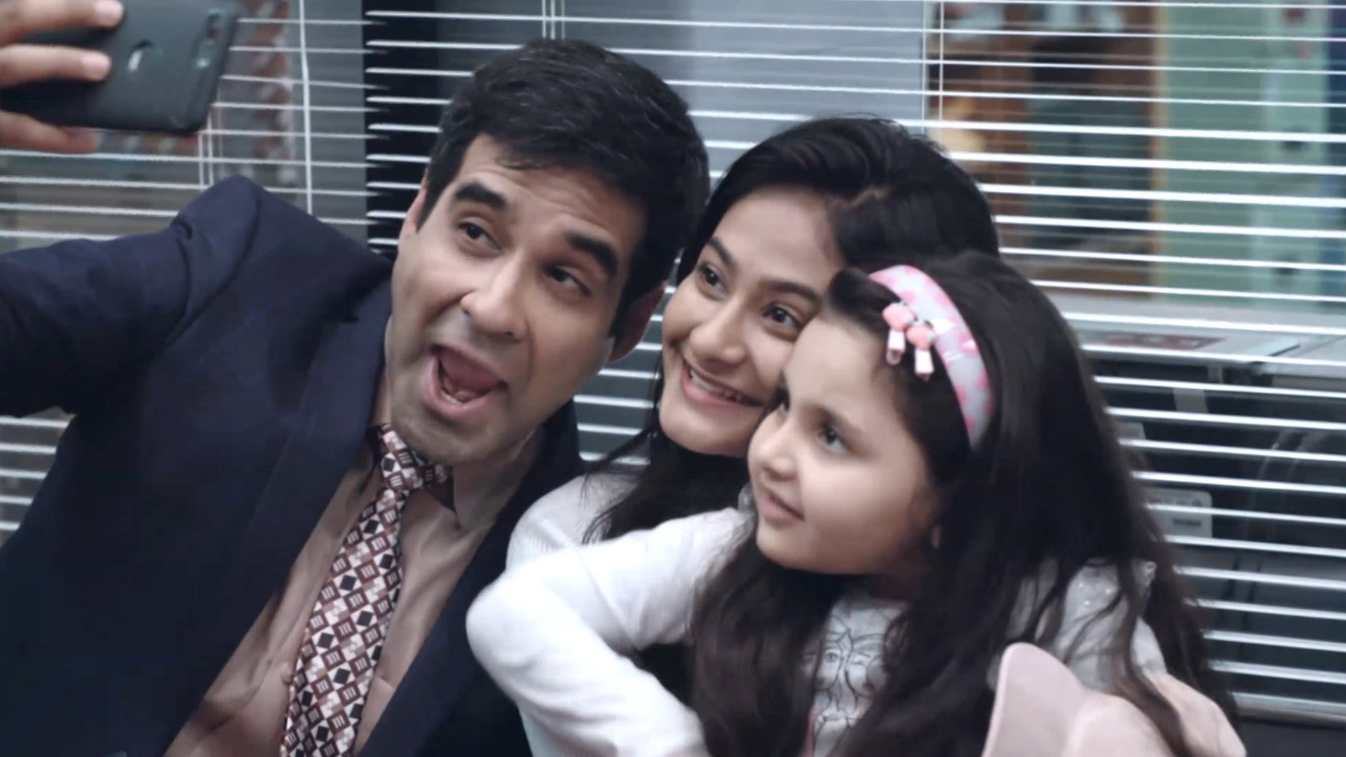 Watch The Office S2 Episode 11 on JioHotstar