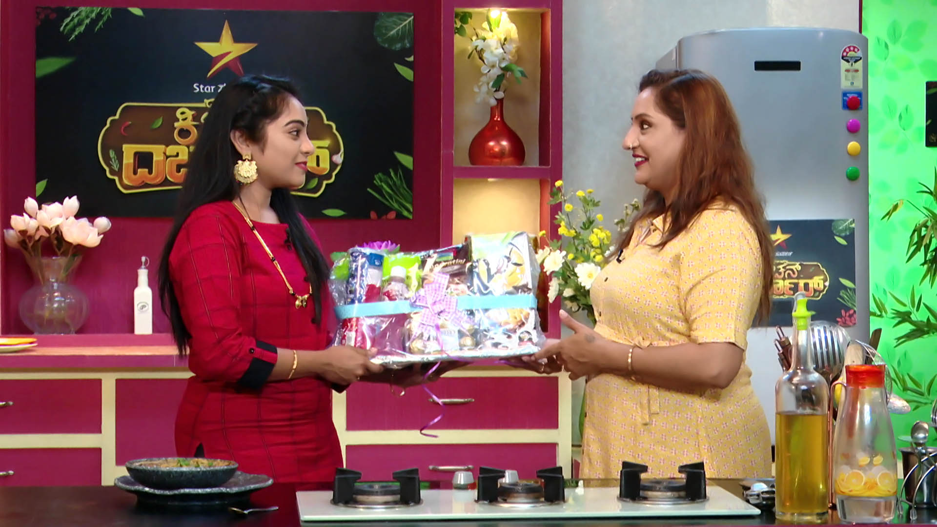 Stream Menthya Khichdi with Deepika Season 1 Episode 128 – Menthya ...