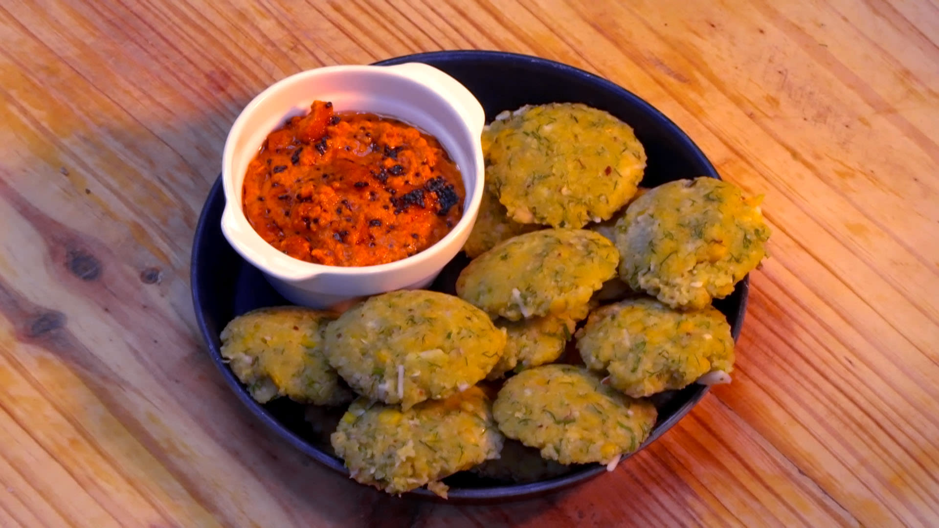 Watch Bombat Bhojana Episode 10 on JioHotstar