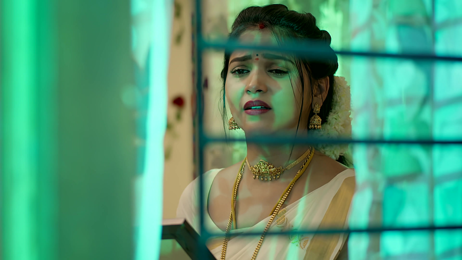Watch gunde-ninda-gudi-gantalu All Episodes | Watcho