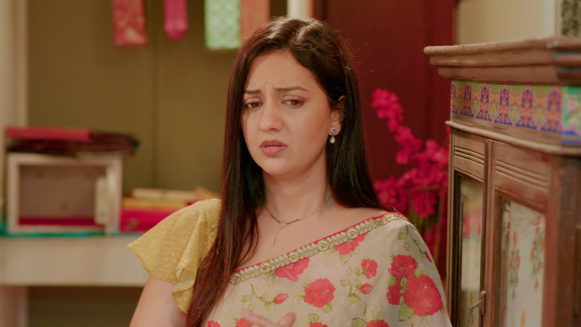 Stream Mukta Learns of the Theft Season 1 Episode 375 – Mukta Learns of ...