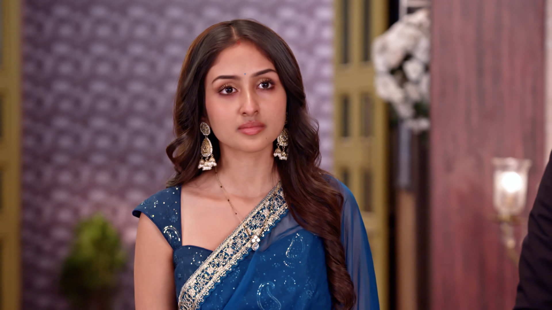 Watch Parineetii S1 Episode 1073 on JioHotstar
