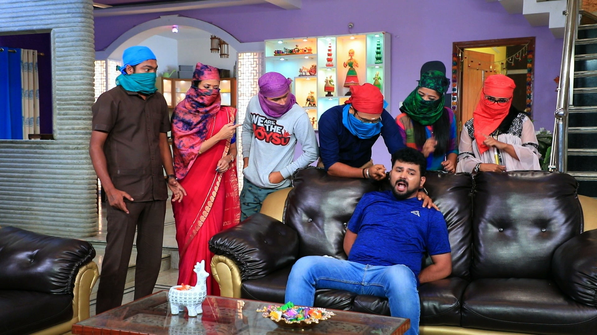 Watch Silli Lalli S2 Episode 205 on JioHotstar