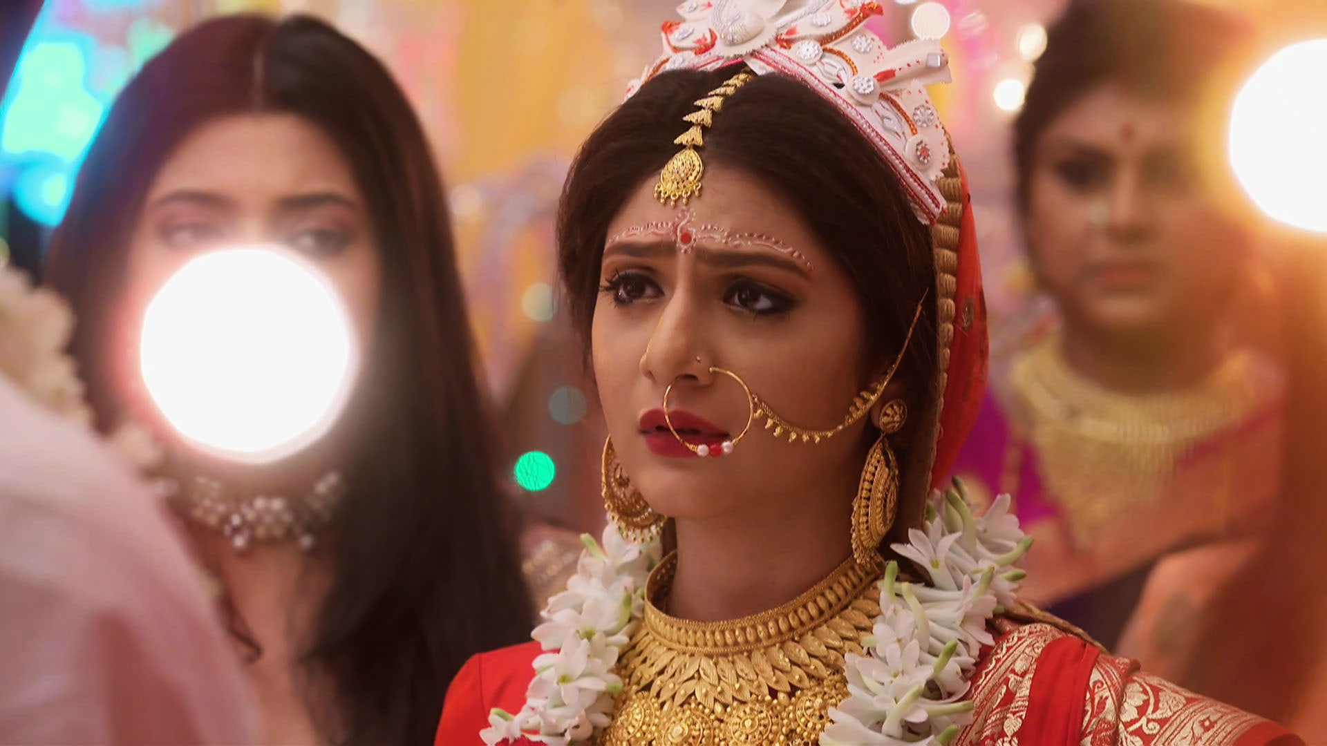 Watch Khelaghor S1 Episode 5 on JioHotstar