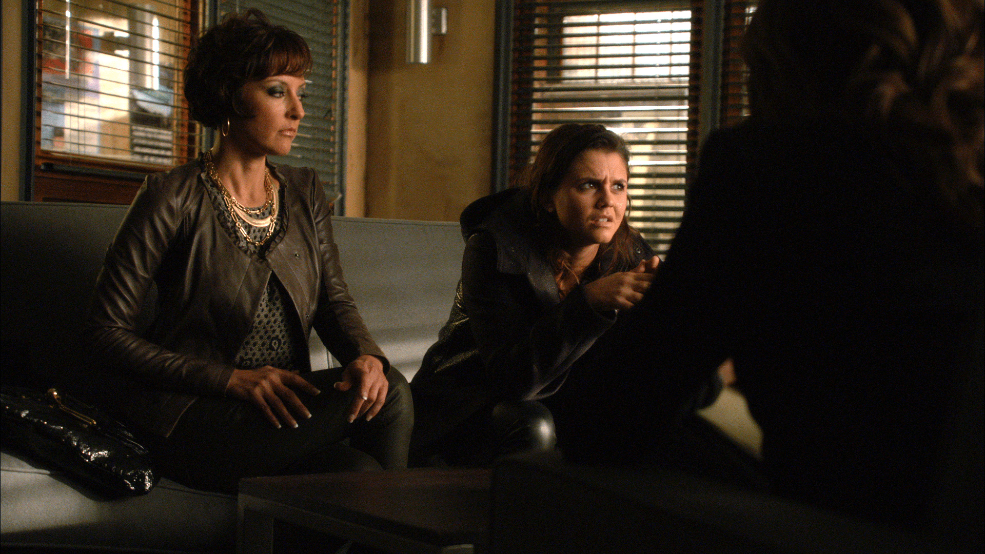 Watch Castle Episode 11 on Disney+ South Africa | English Police/Cop Series