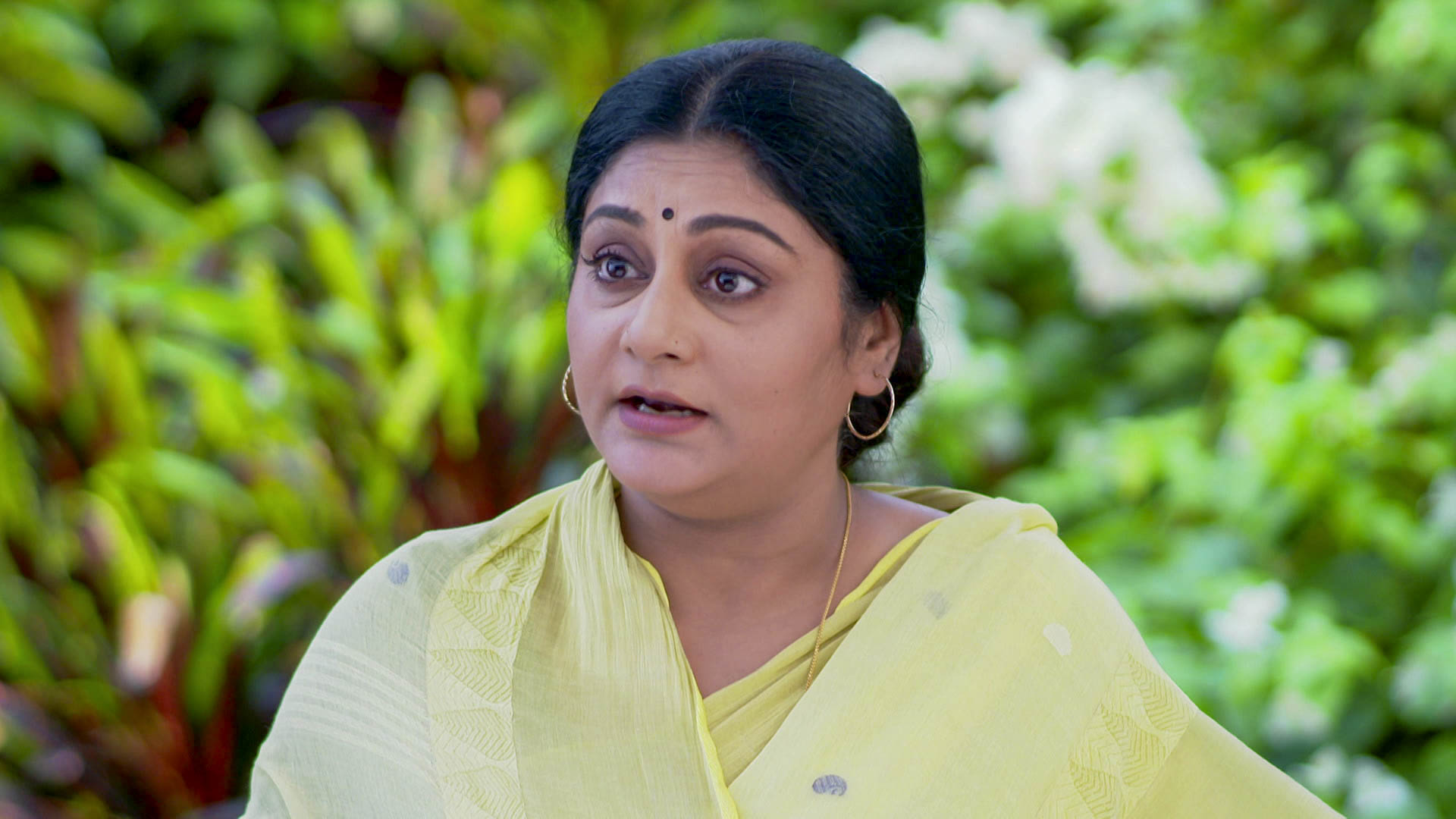 Watch Roshnai S1 Episode 420 on JioHotstar