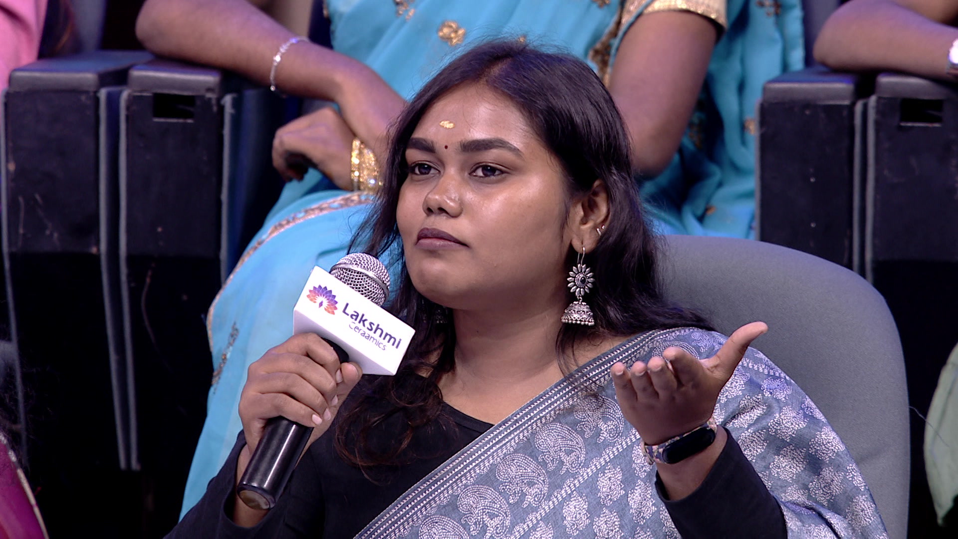 Watch Neeya Naana S23 Episode 272 on JioHotstar