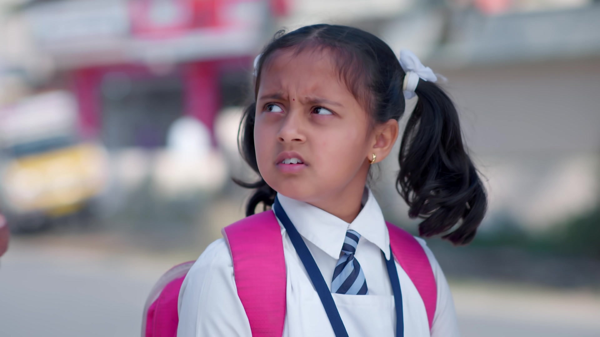 Watch Sharade S1 Episode 329 on JioHotstar