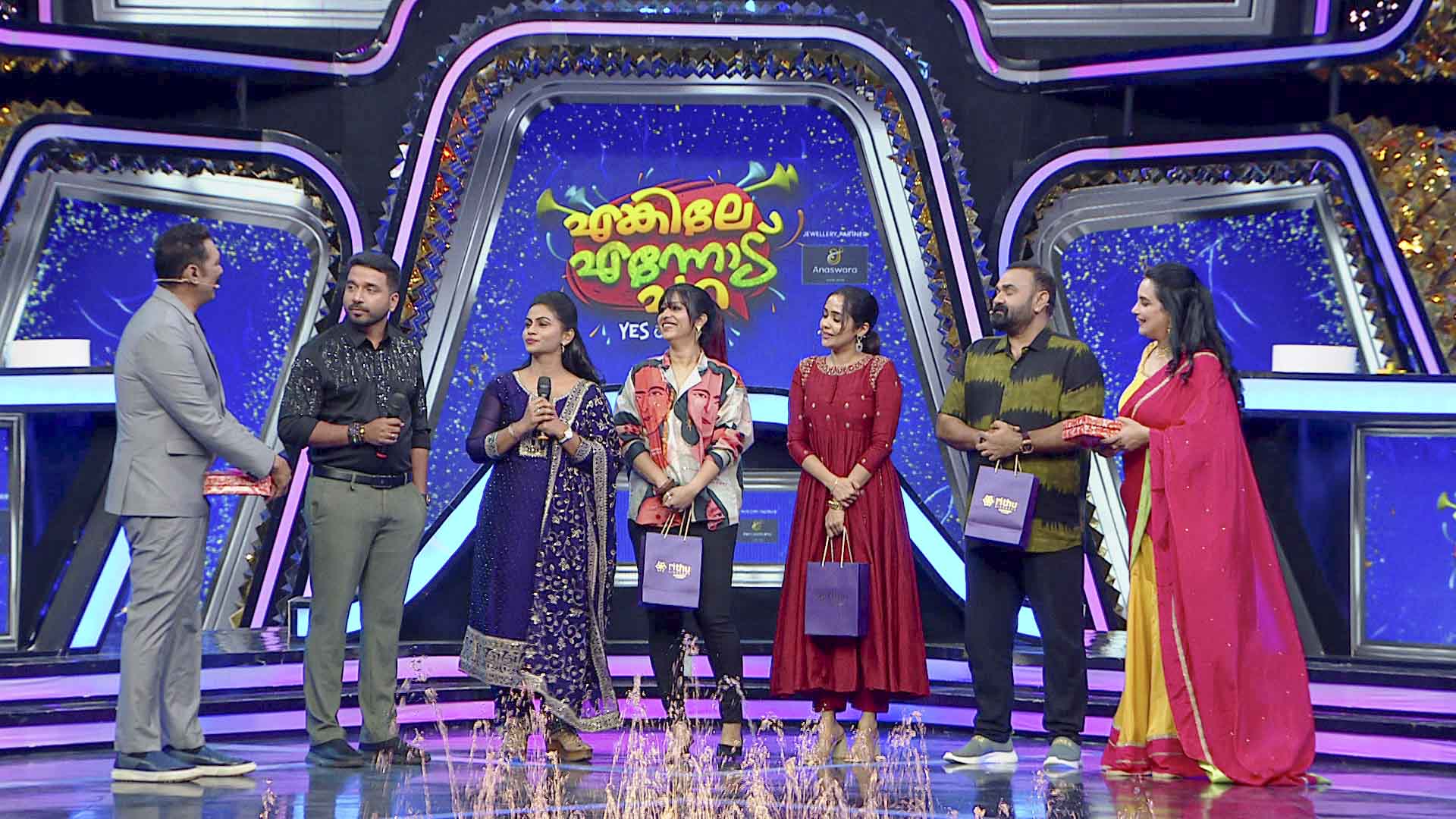 Watch Enkile Ennodu Para Episode 31 on JioHotstar