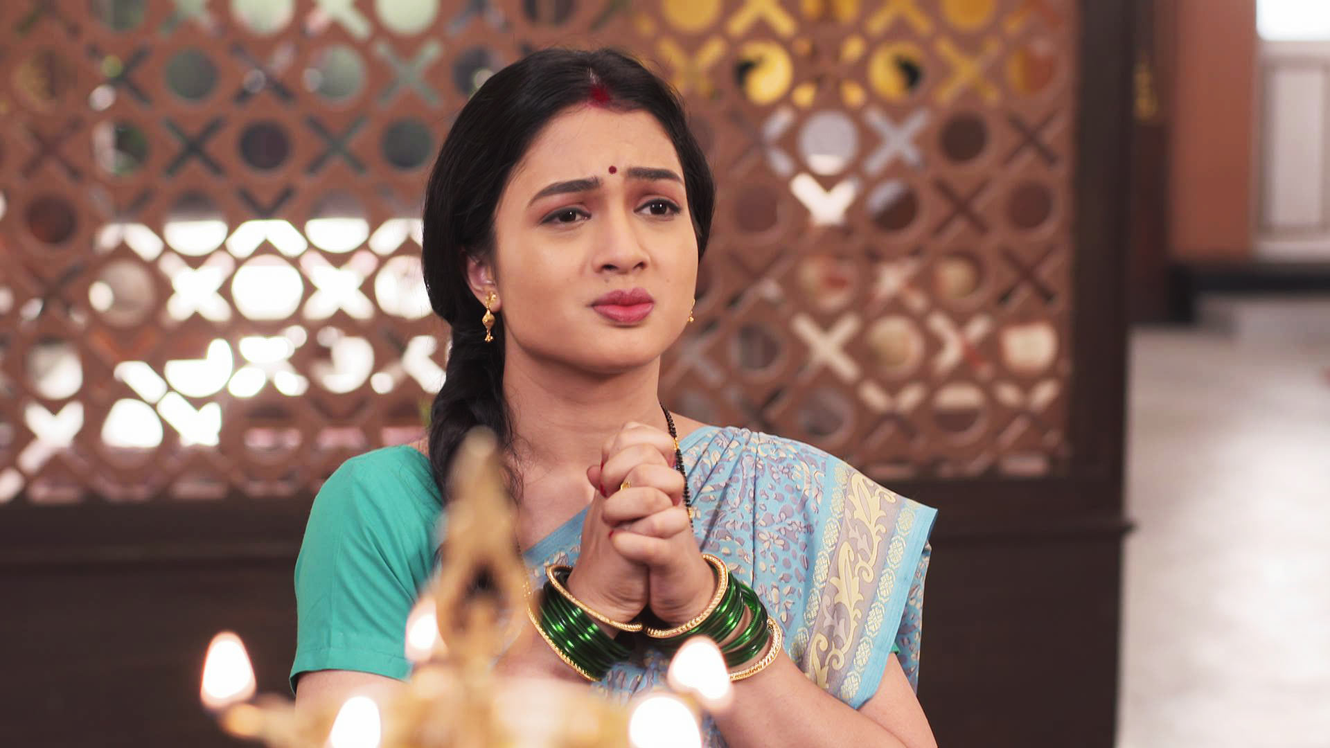 Watch Sukh Mhanje Nakki Kay Asta Episode 76 on JioHotstar