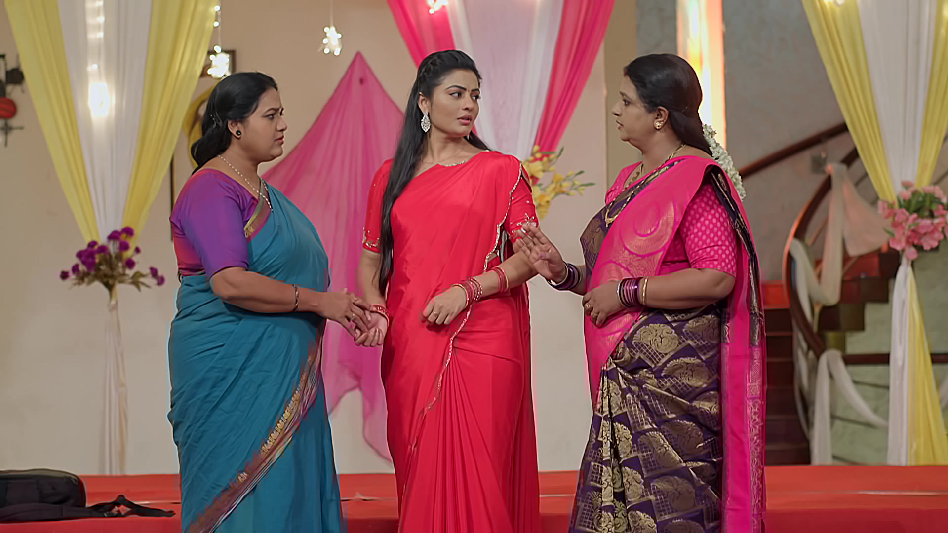 Stream Prabavathi Confronts Parvathi Season 2 Episode 176 – Prabavathi ...