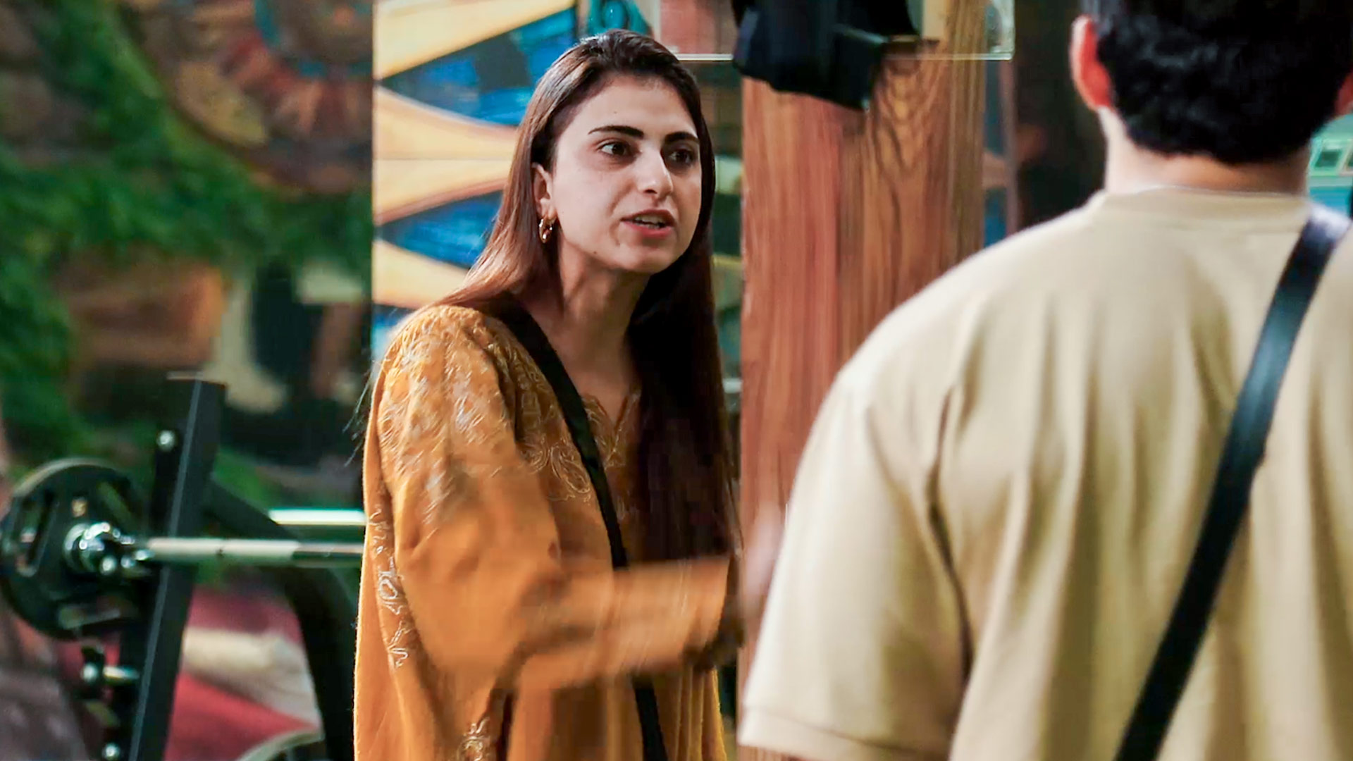 Farhana Loses Her Cool on Ashnoor! - JioHotstar