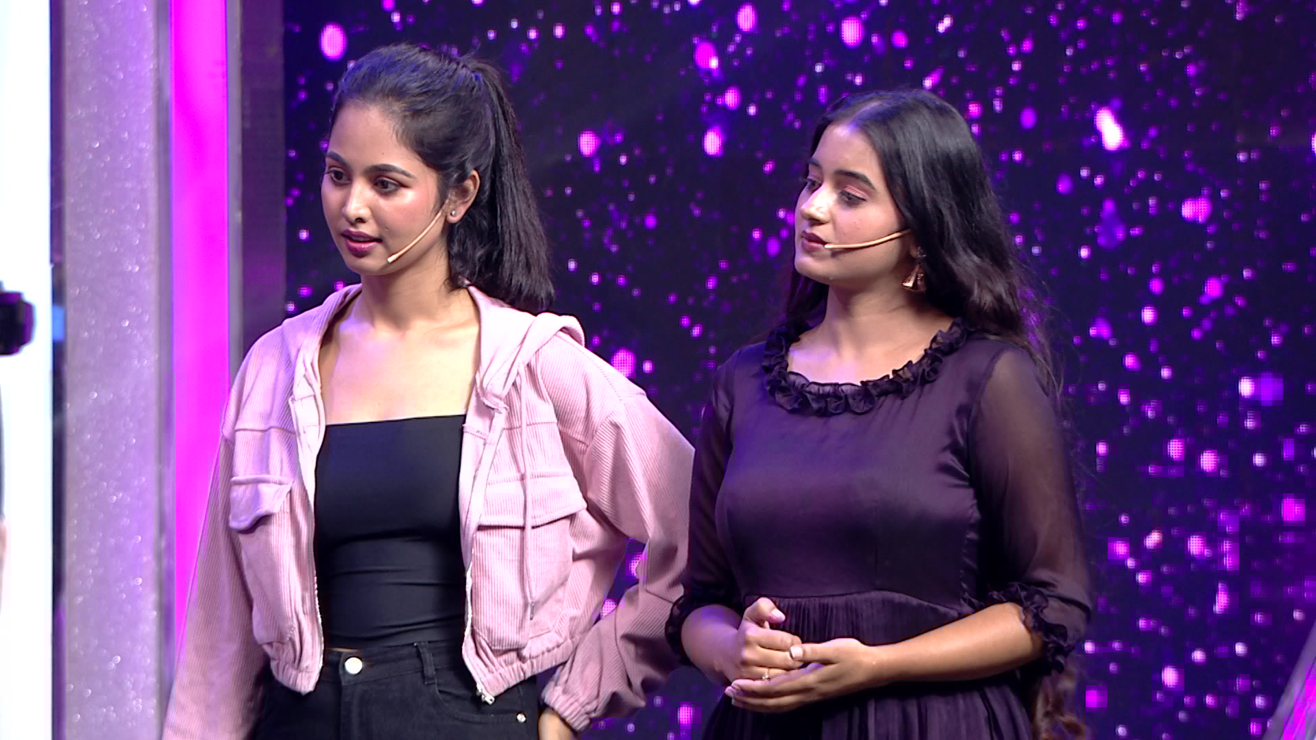 Stream A Fun Battle Season 3 Episode 16 – A Fun Battle on Hotstar