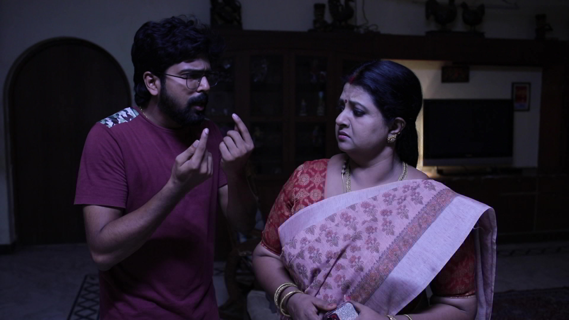 Stream Will Manoj Fall for the Trap? Season 3 Episode 437 – Will Manoj Fall for the Trap? on ...